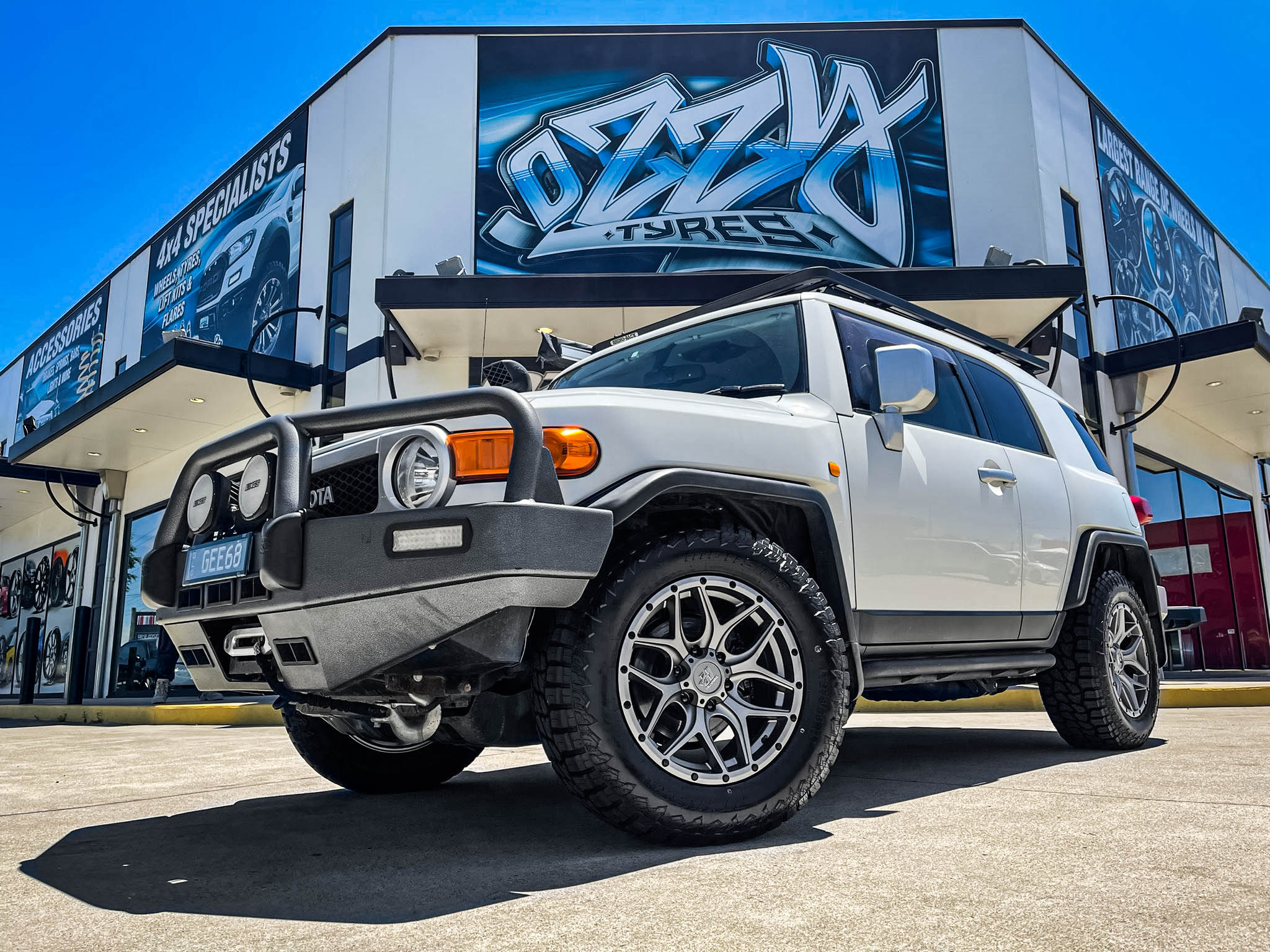 Toyota Fj Cruiser Matte Cars/Trucks: Venture Toyota FJ Cruiser RTR,