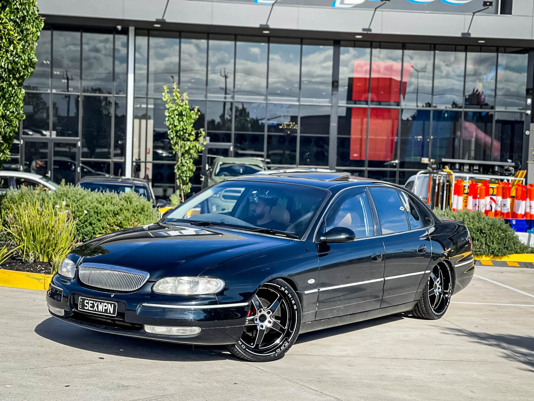 holden statesman pro drag pd1 black lip wheel #10332