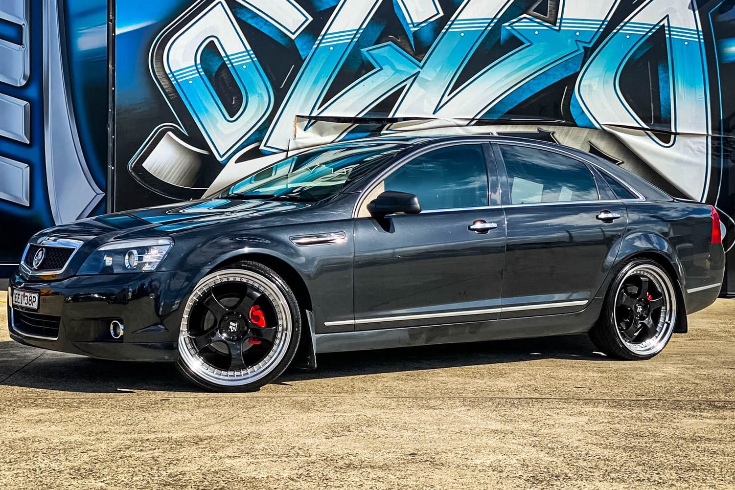 holden caprice hussla zen gloss black chrome rivets machined lip wheel ...