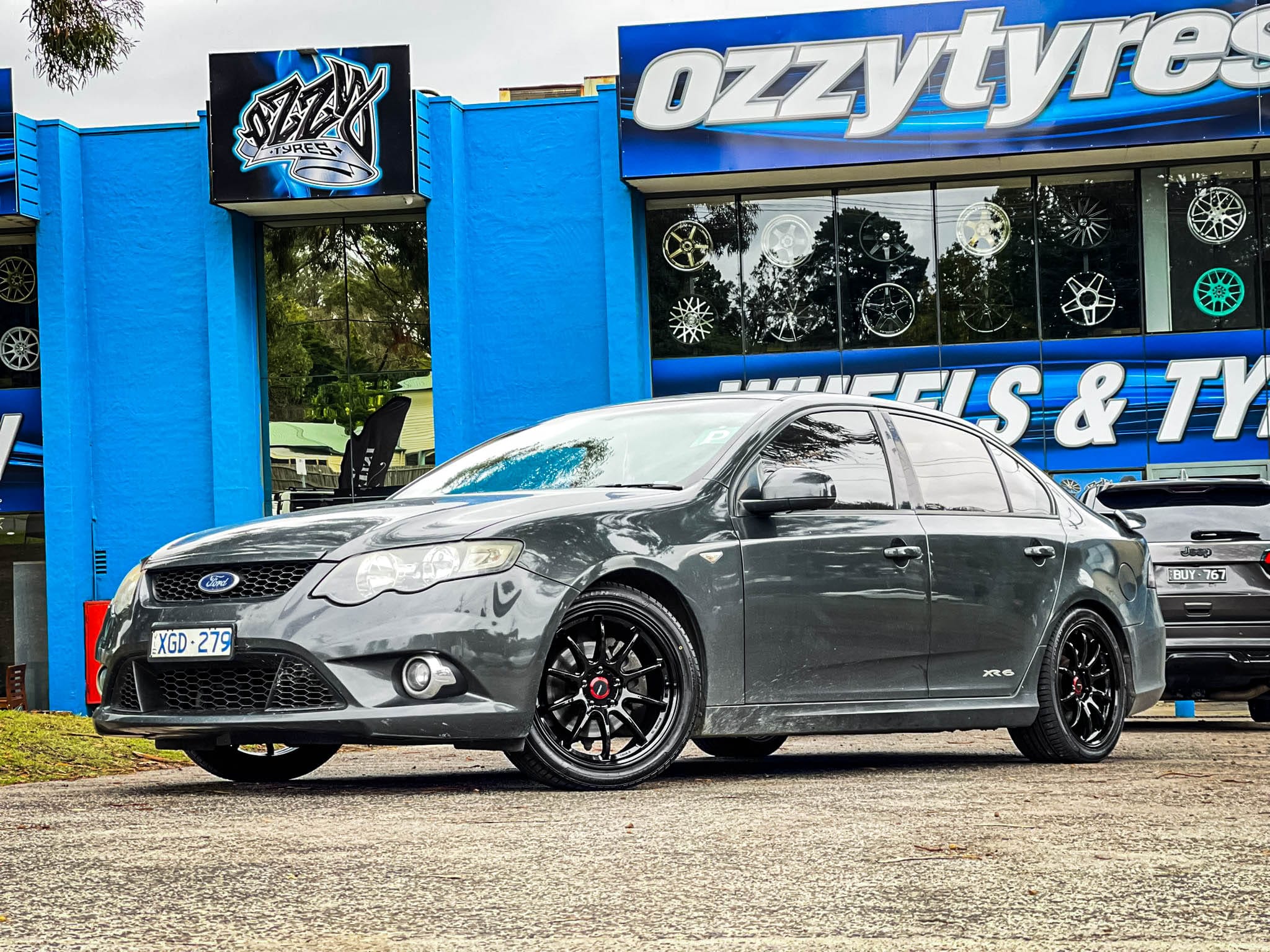 FORD FALCON AVID AV-40 GLOSS BLACK Wheel #11187