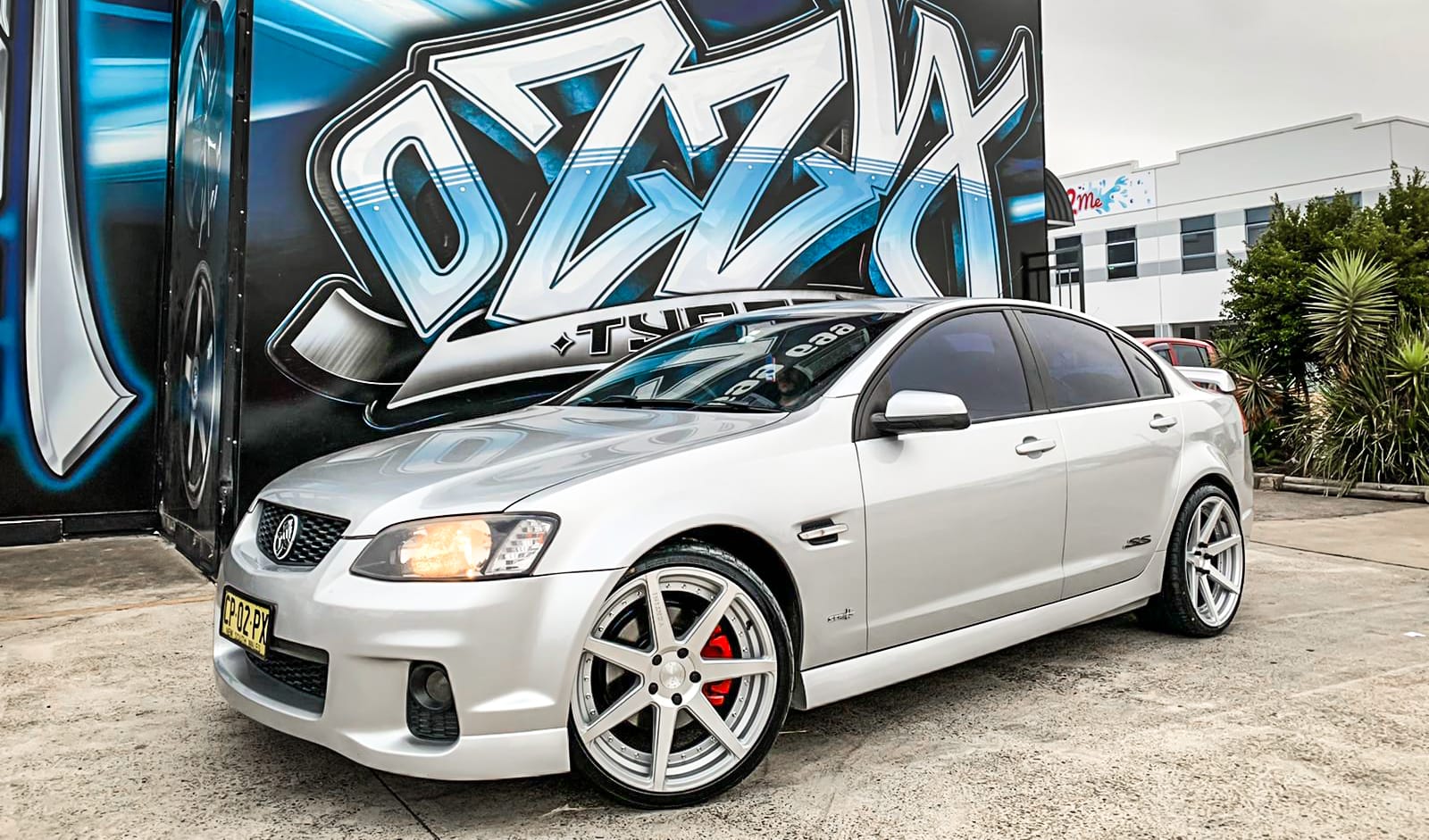 HOLDEN COMMODORE VERTINI DYNASTY SILVER MACHINED FACE #1154