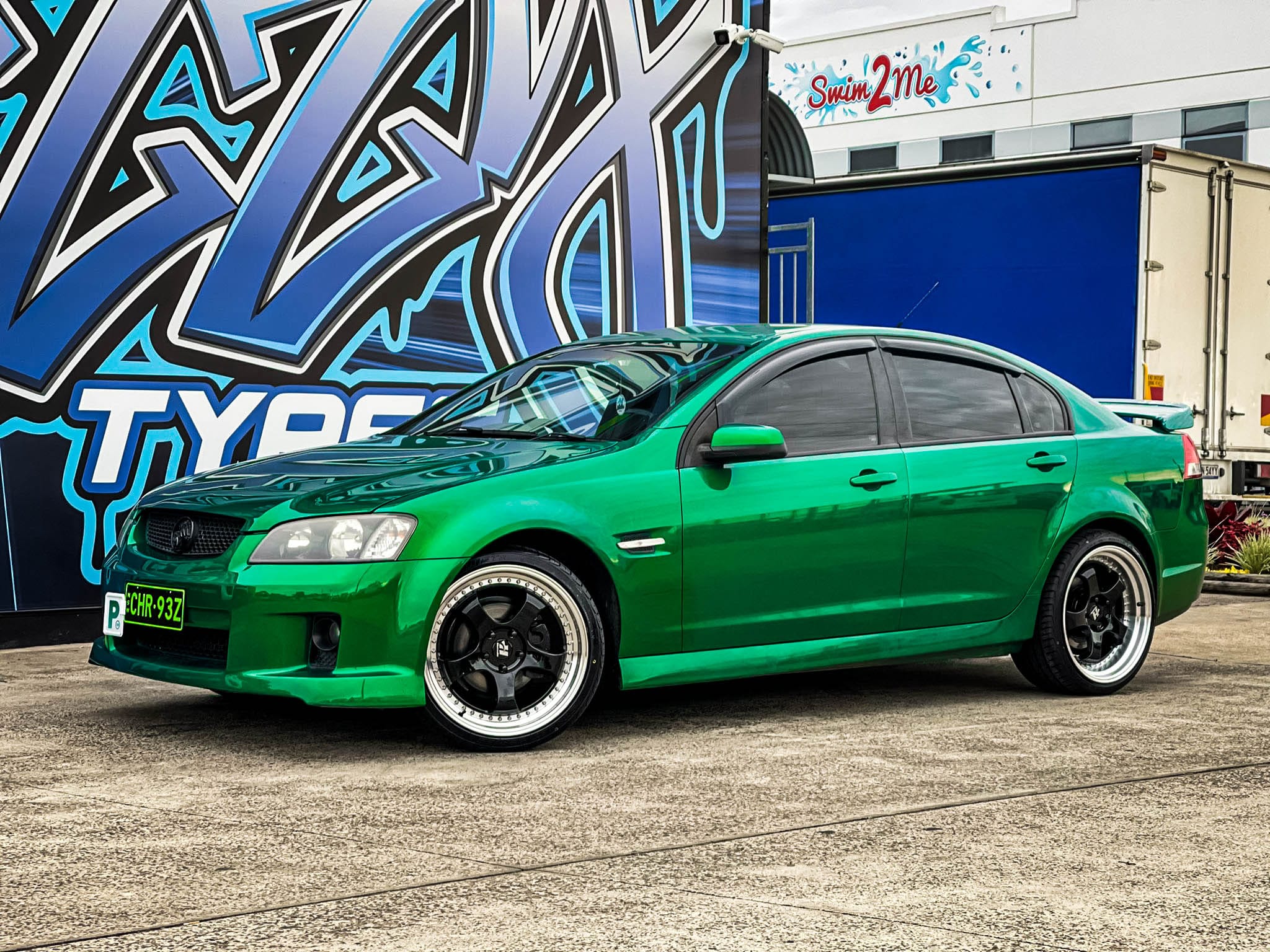 holden commodore hussla zen gloss black chrome rivets machined lip ...