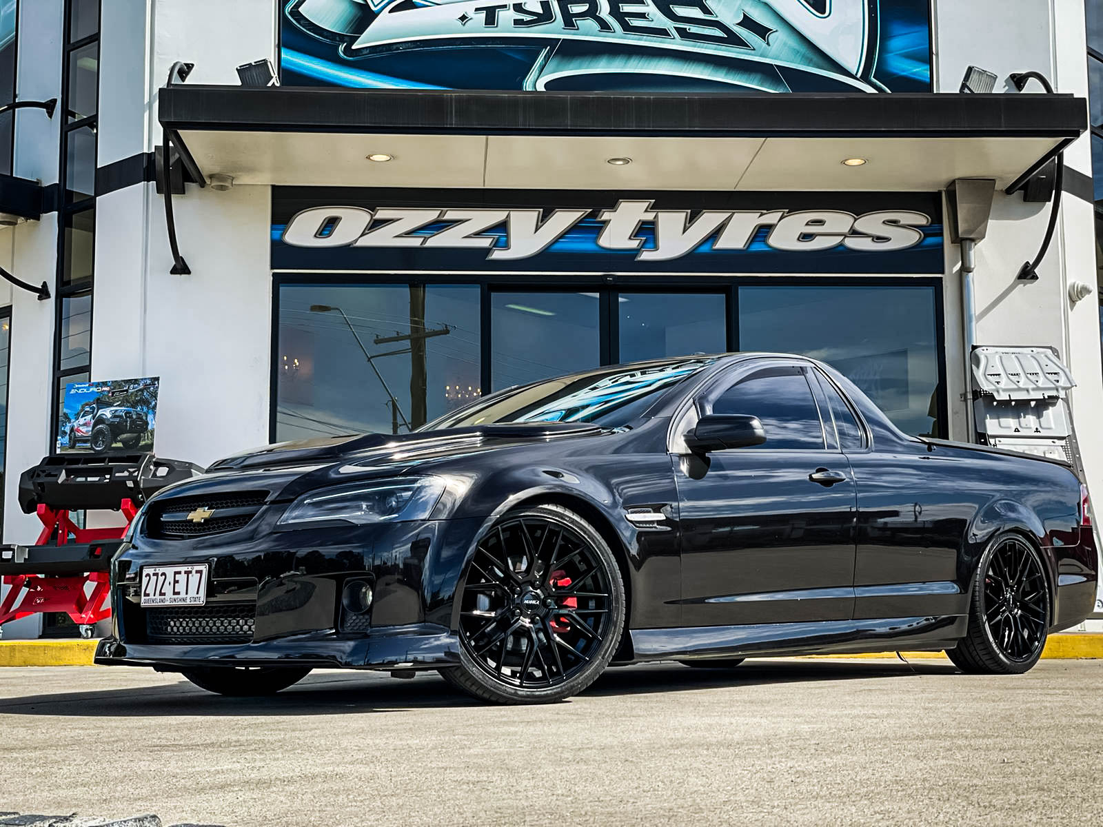 HOLDEN COMMODORE HUSSLA LIT GLOSS BLACK Wheel #11921