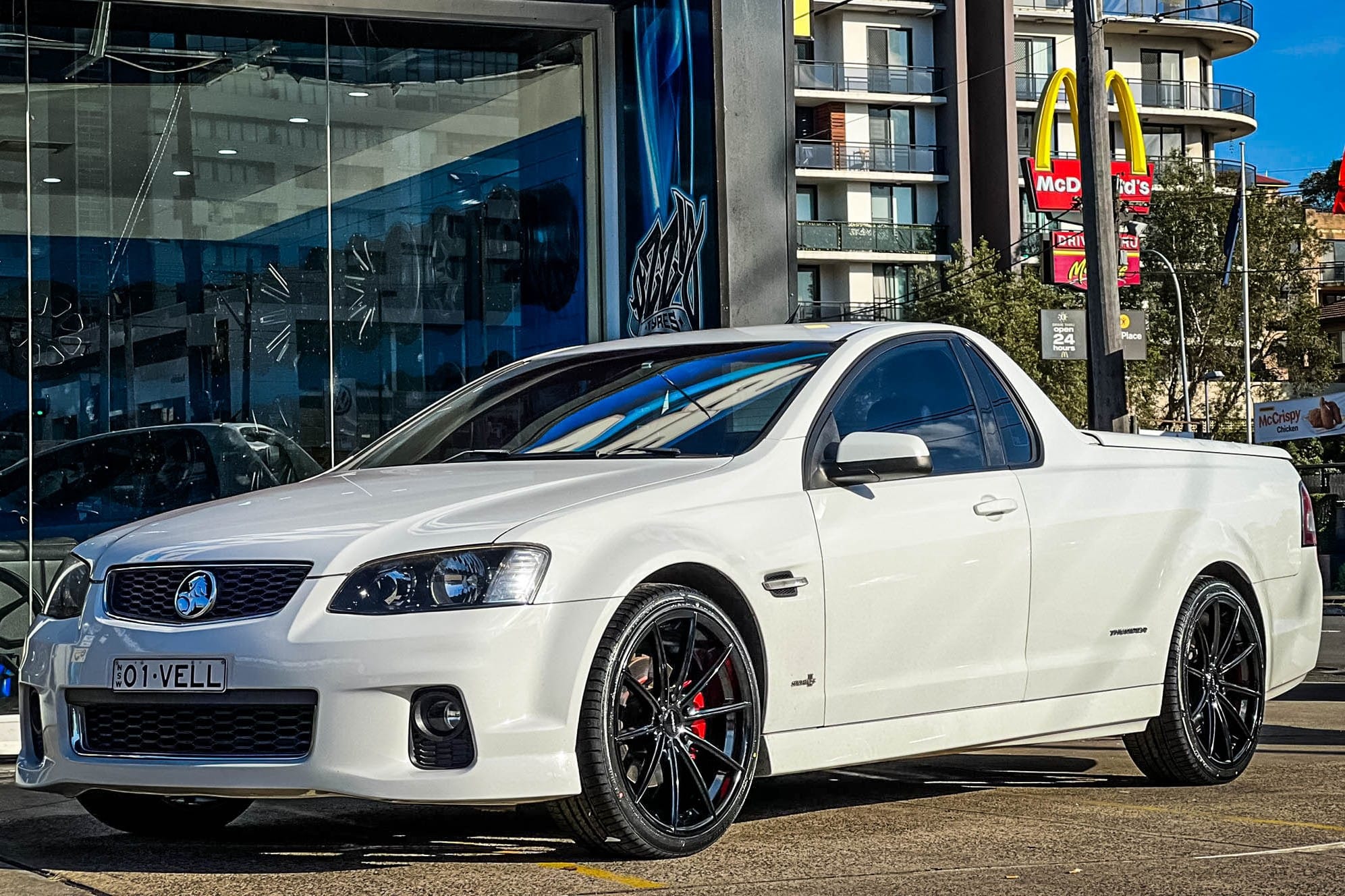 holden commodore hussla moz gloss black wheel #11986