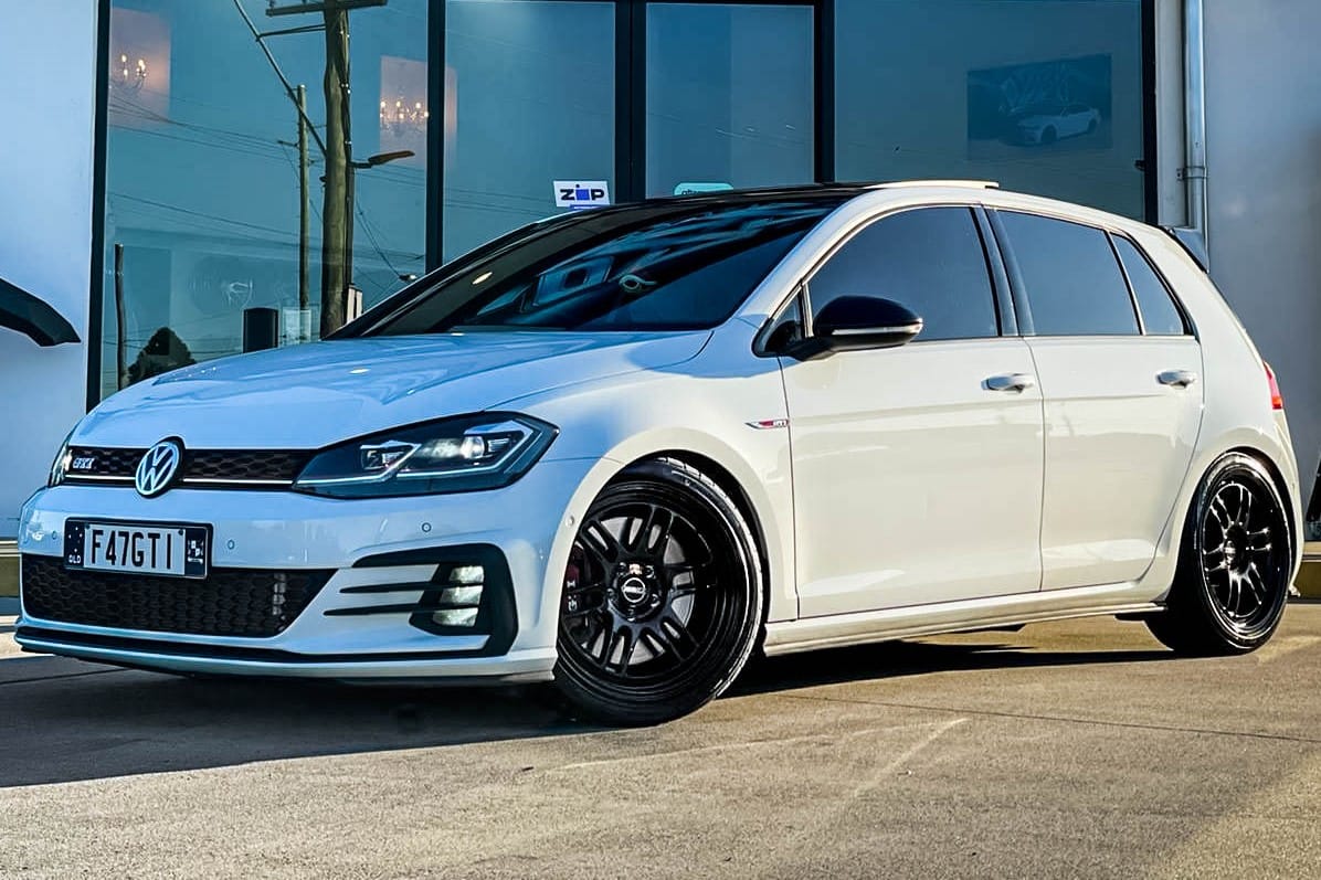 VOLKSWAGEN GOLF GTI HUSSLA RACE SPEC GLOSS BLACK Wheel #12309