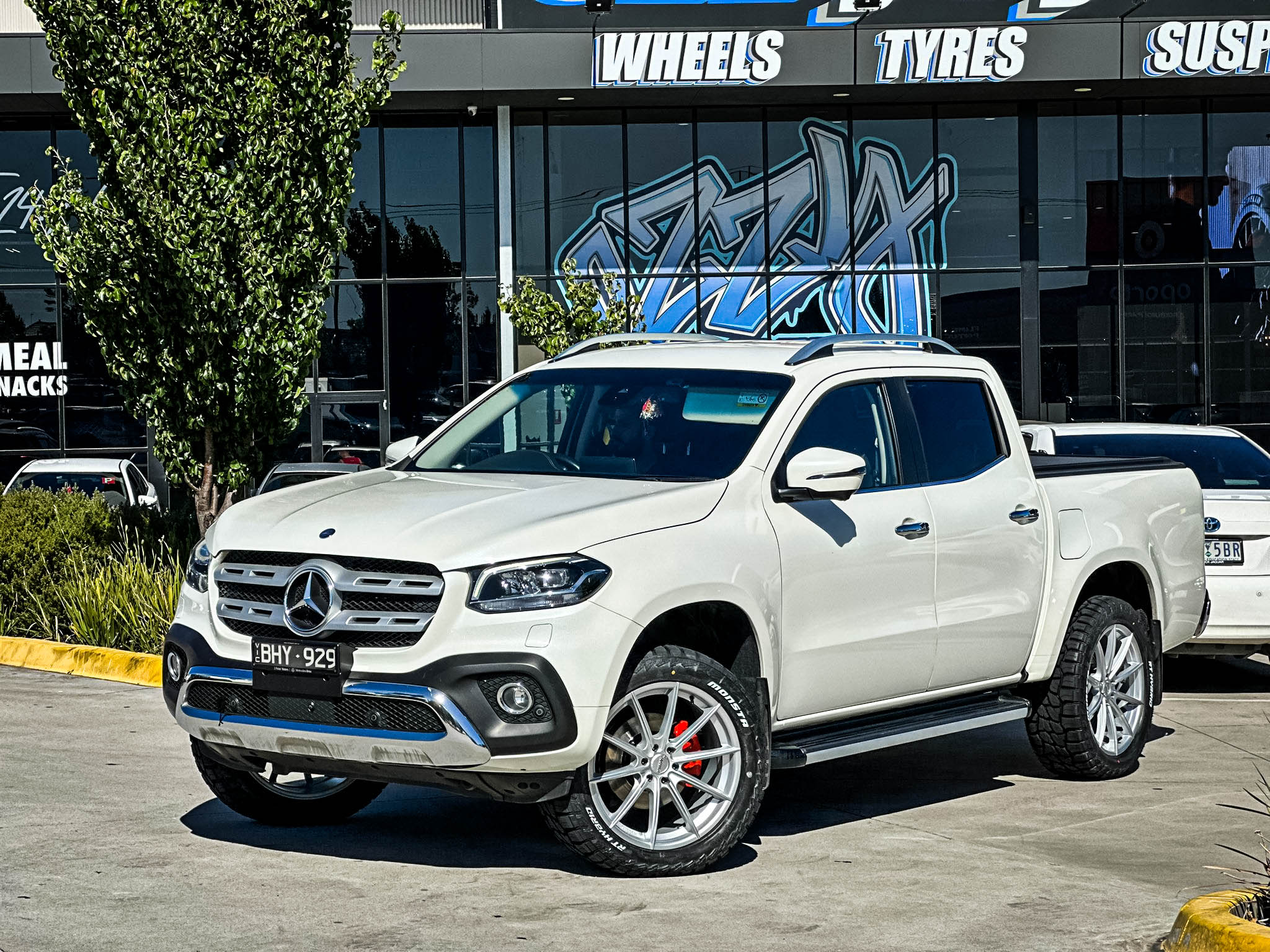 mercedes-benz x-class hussla moz bright silver wheel #12481