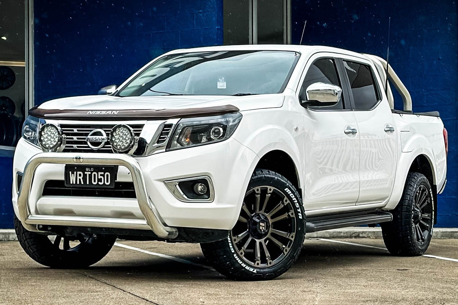 nissan navara hussla ambush bronze tint face wheel #13155