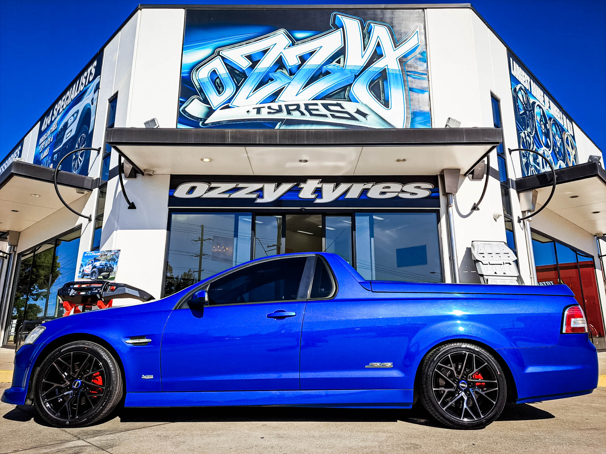 holden commodore hussla jacques gloss black dark tint wheel #13347