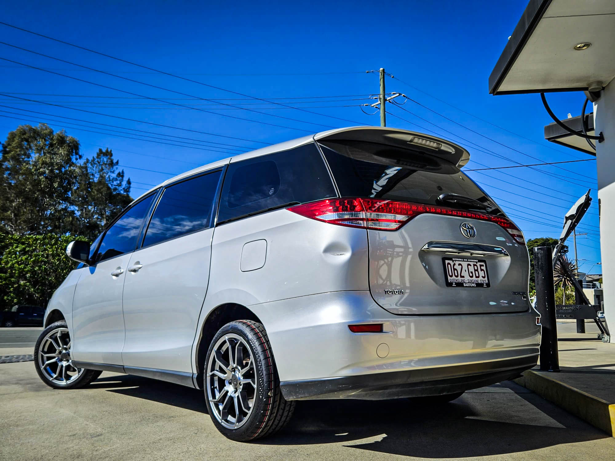 toyota tarago hussla royalty hyper black wheel #13550