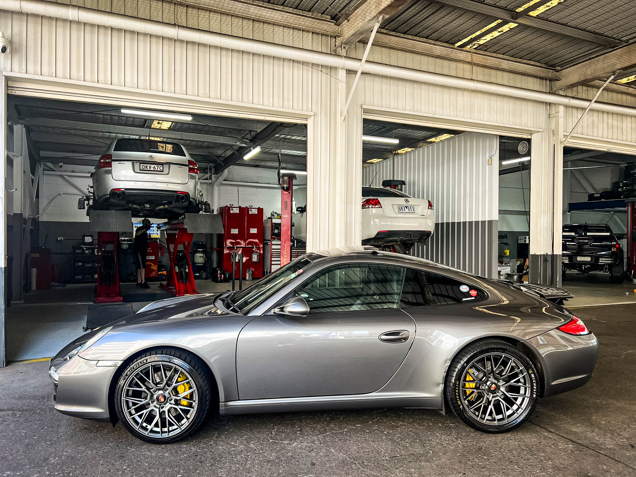 porsche 911 hussla lit hyper black wheel #13743