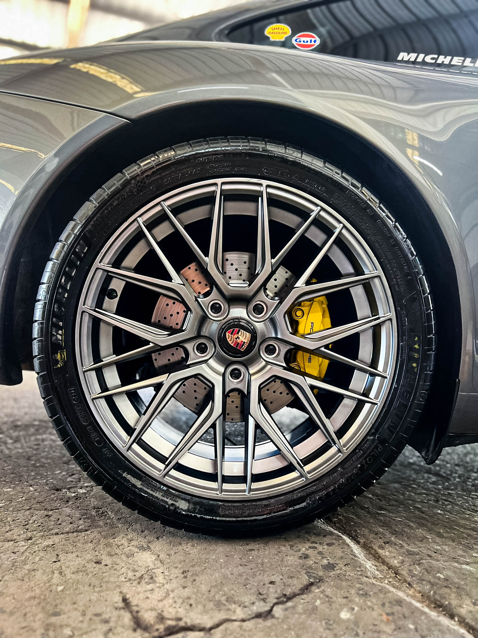 porsche 911 hussla lit hyper black wheel #13743