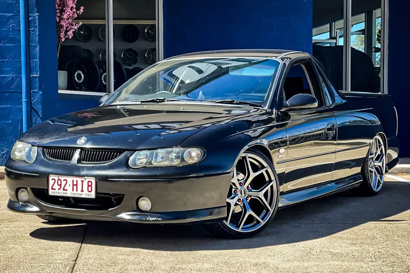 holden commodore hussla flex hyper black wheel #13896