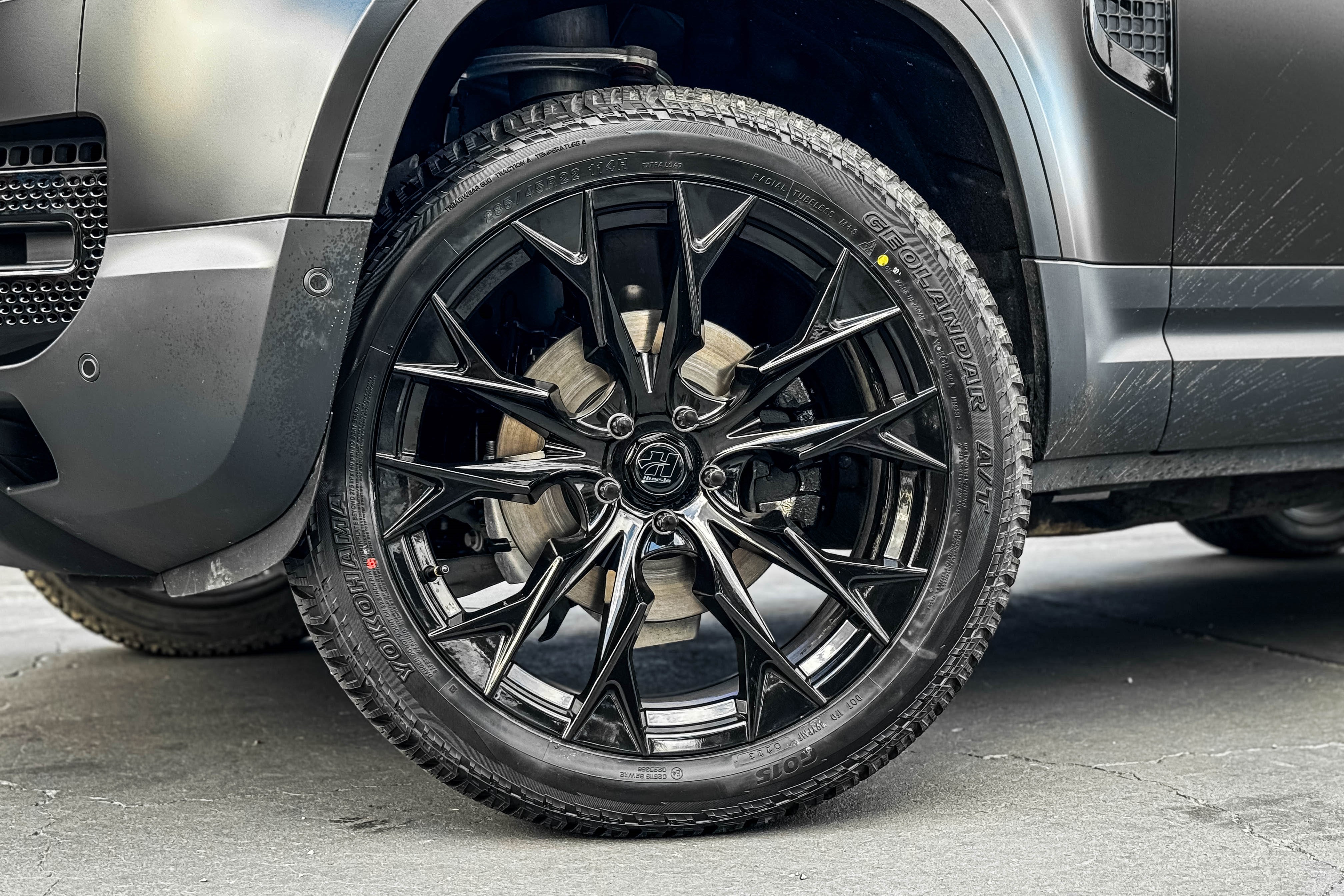 land rover defender hussla phantom gloss black wheel #14001