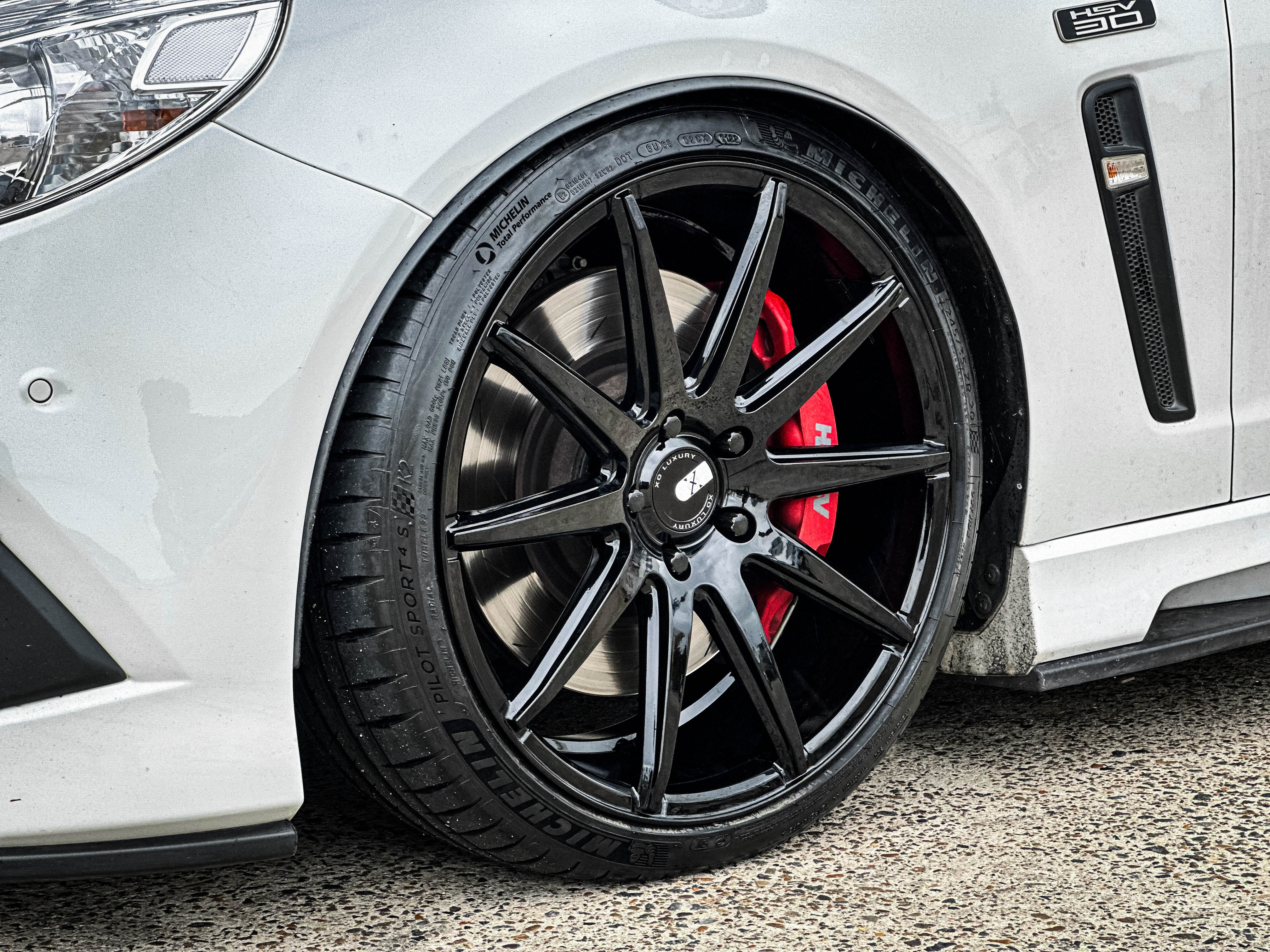 holden hsv clubsport xo sydney gloss black wheel #14254