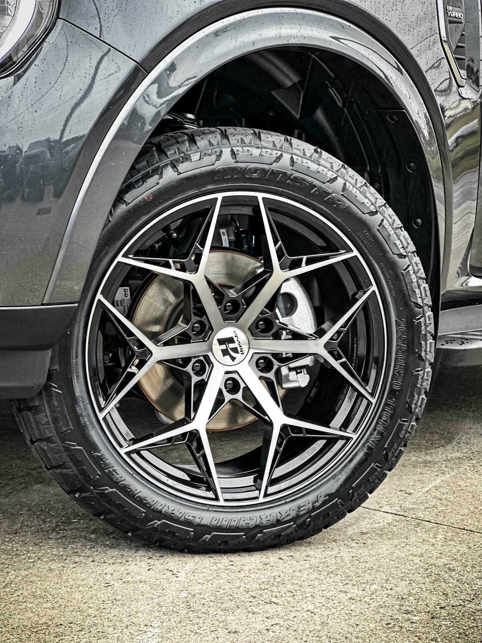ford everest hussla ghost gloss black dark tint face wheel #15344