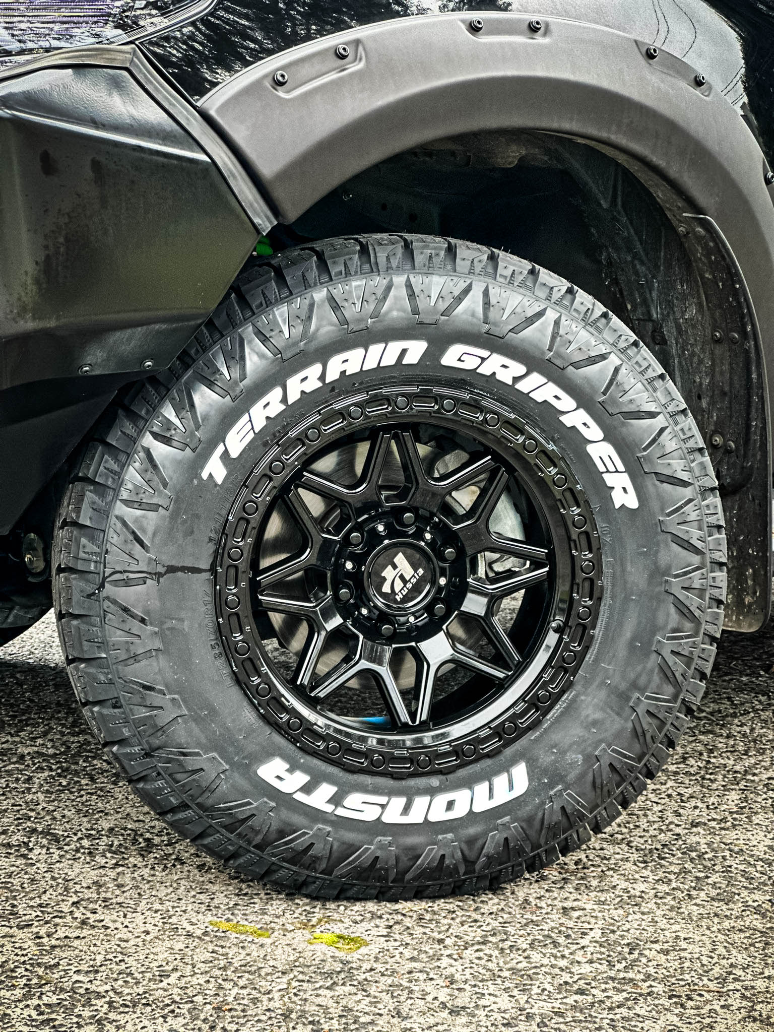 mazda bt-50 hussla cadet gloss black wheel #15380