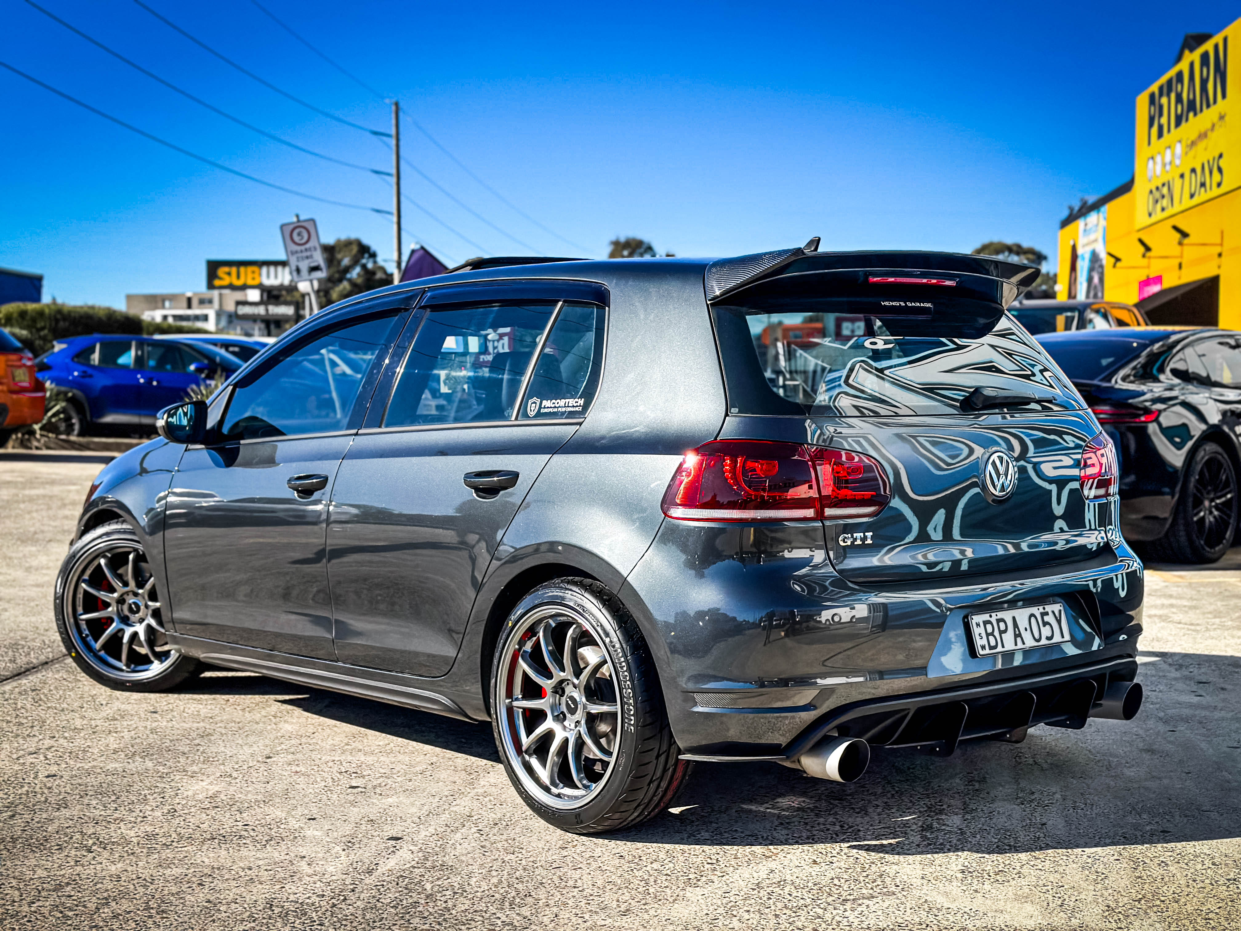 volkswagen polo avid av-40 hyper black wheel #15566