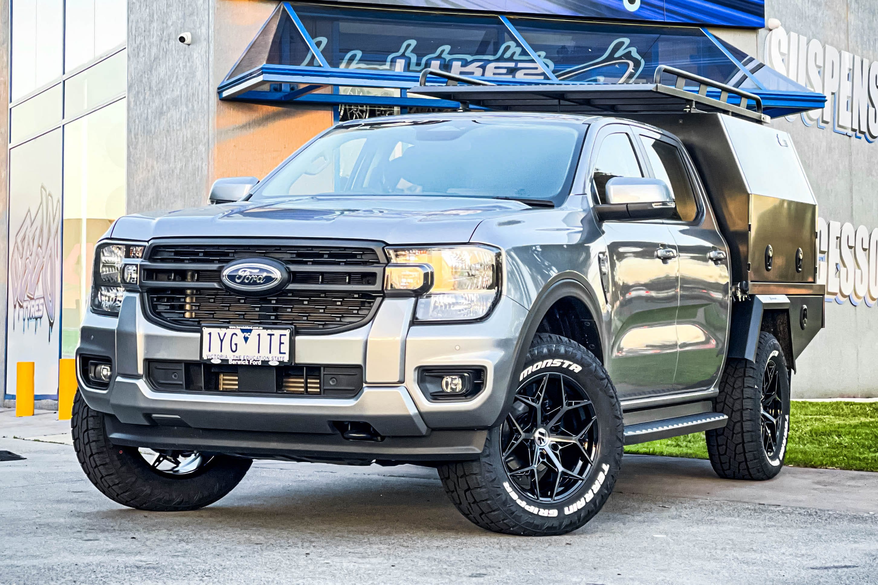 ford ranger hussla ghost gloss black dark tint face wheel #15606