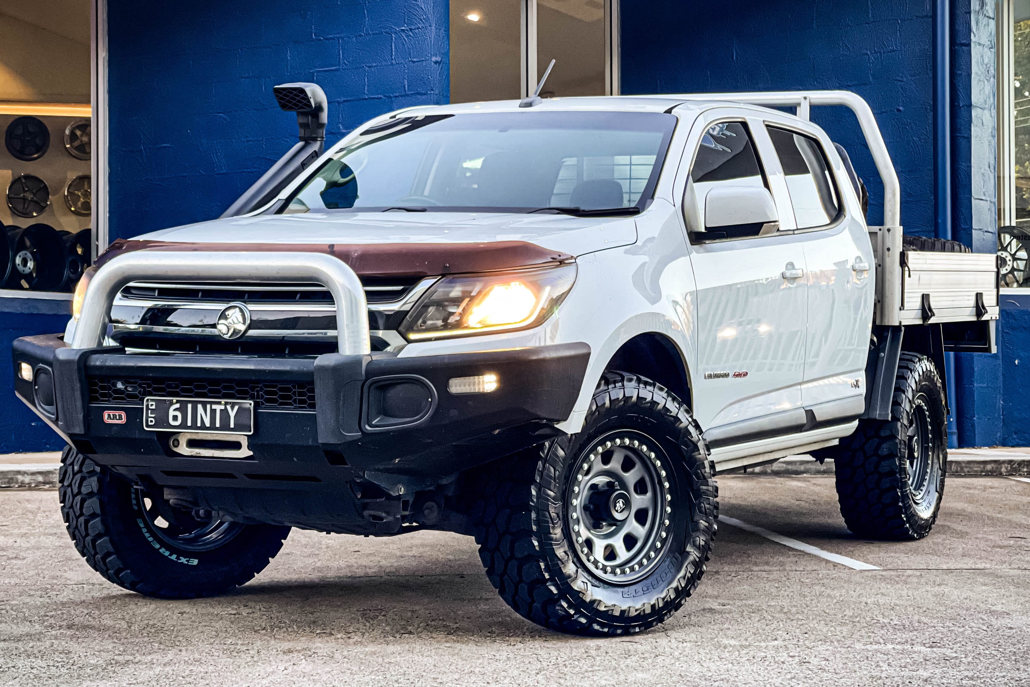 holden colorado revolution steel wheel matte grey black lip chrome ...