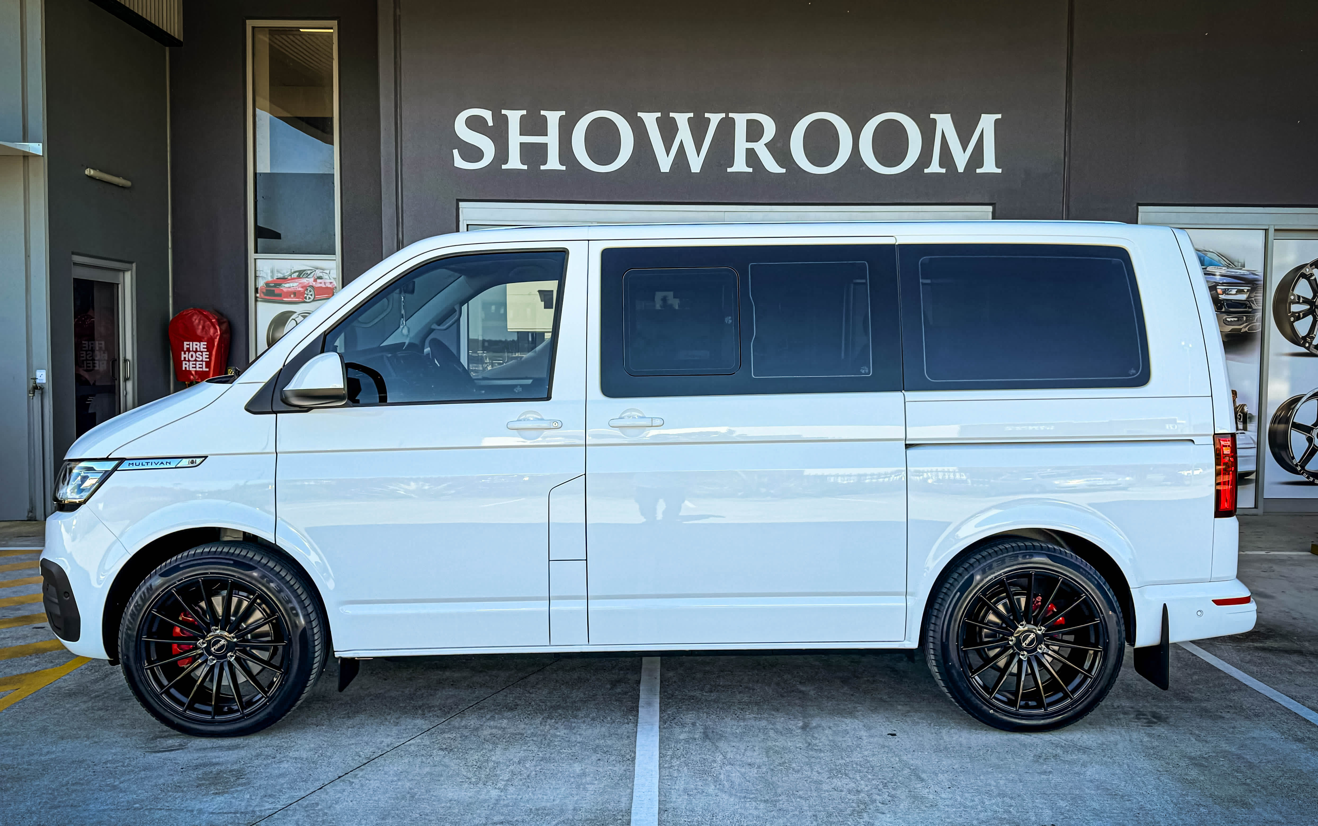 volkswagen multivan hussla berlin gloss black wheel #15673