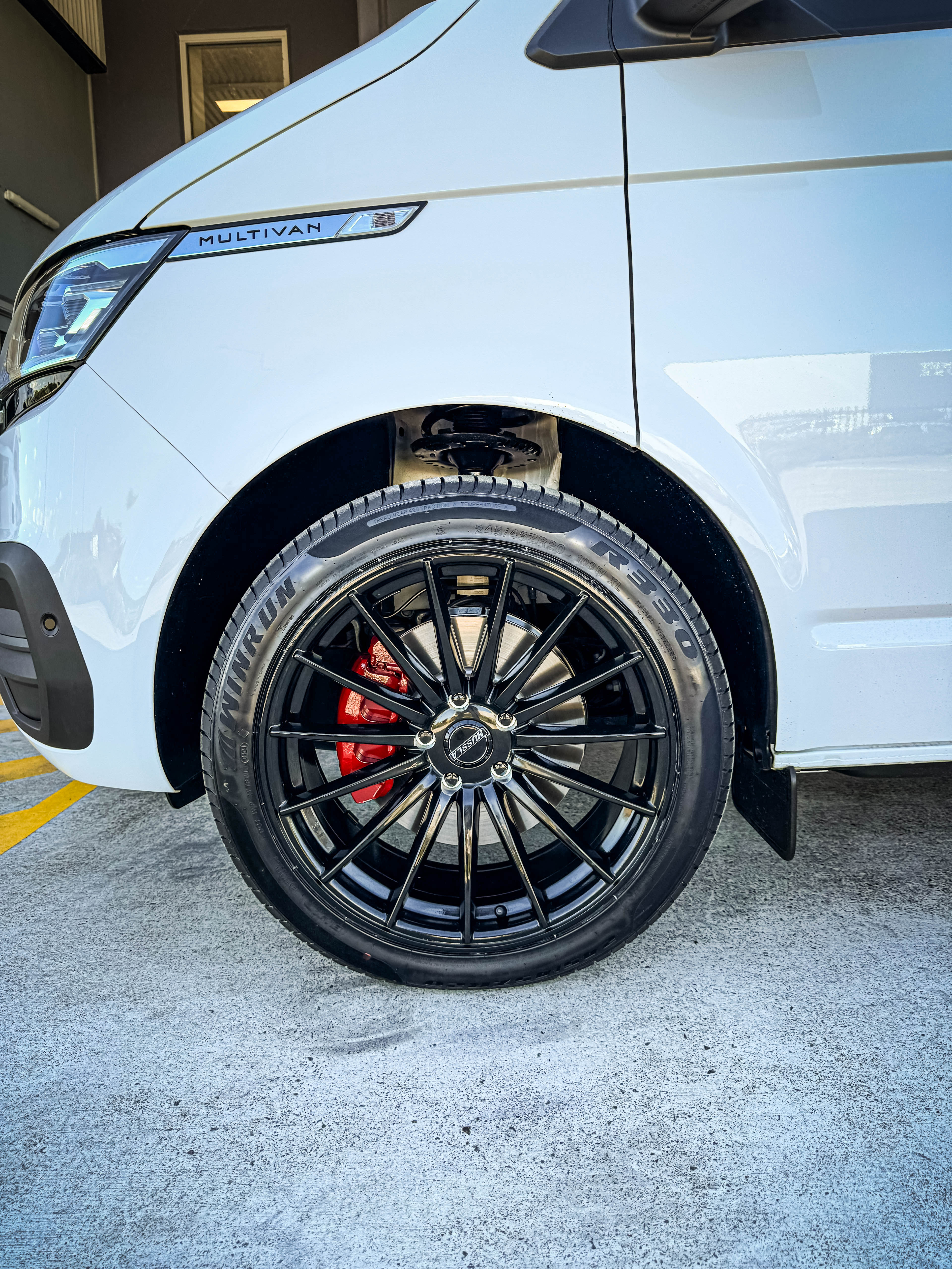 volkswagen multivan hussla berlin gloss black wheel #15673