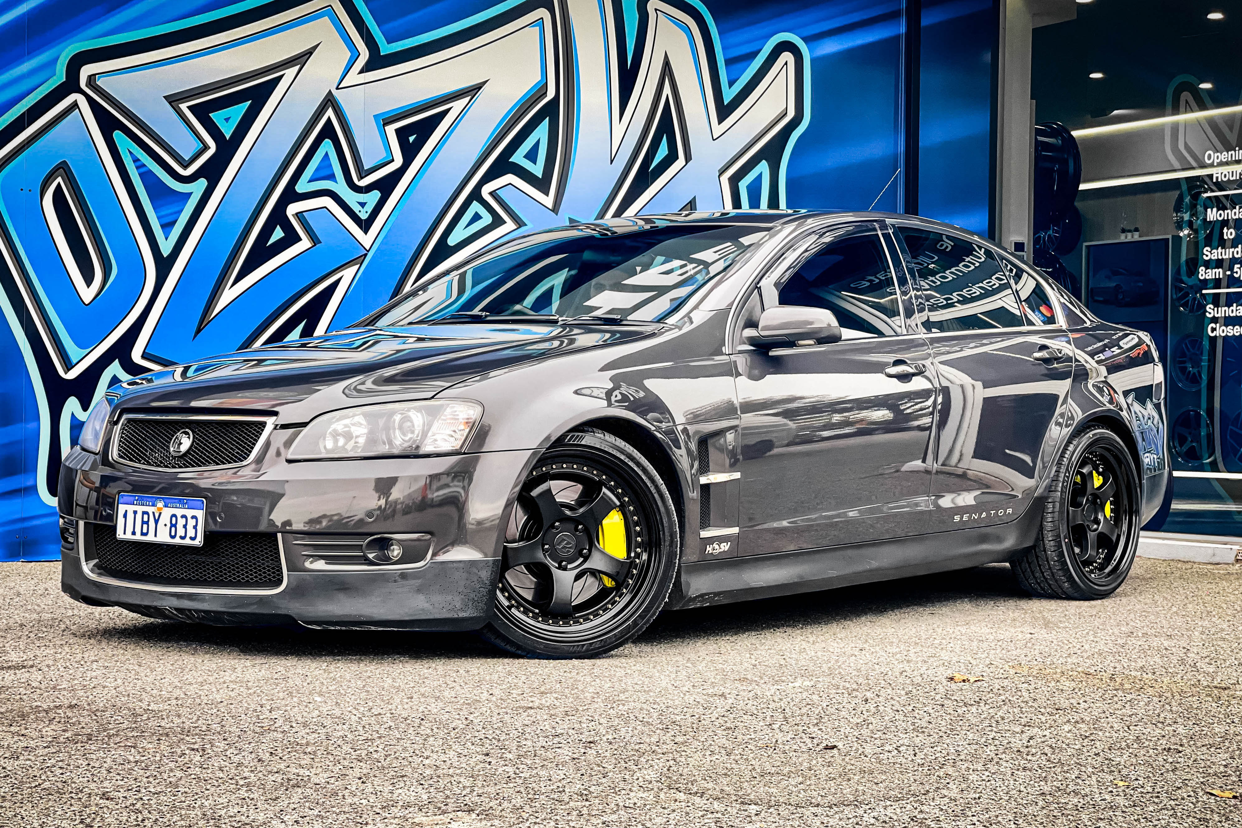 HOLDEN HSV SENATOR HUSSLA ZEN MATTE BLACK GOLD RIVETS GLOSS BLACK LIP ...
