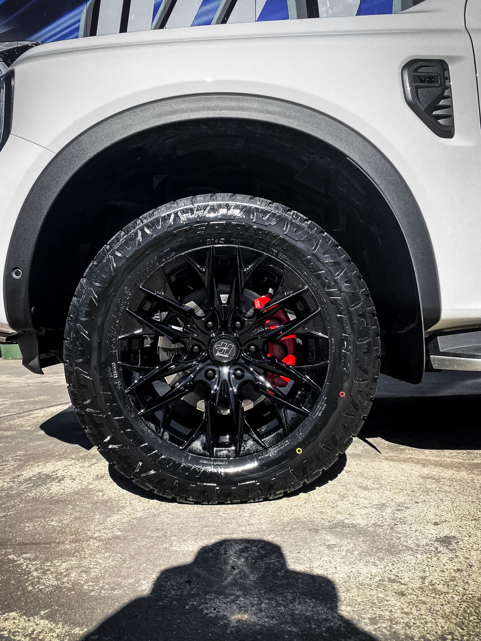 ford ranger hussla phantom gloss black wheel #16010