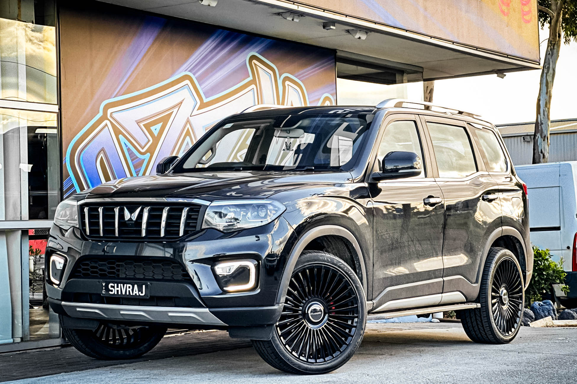 mahindra scorpio-n hussla dubai gloss black wheel #16114