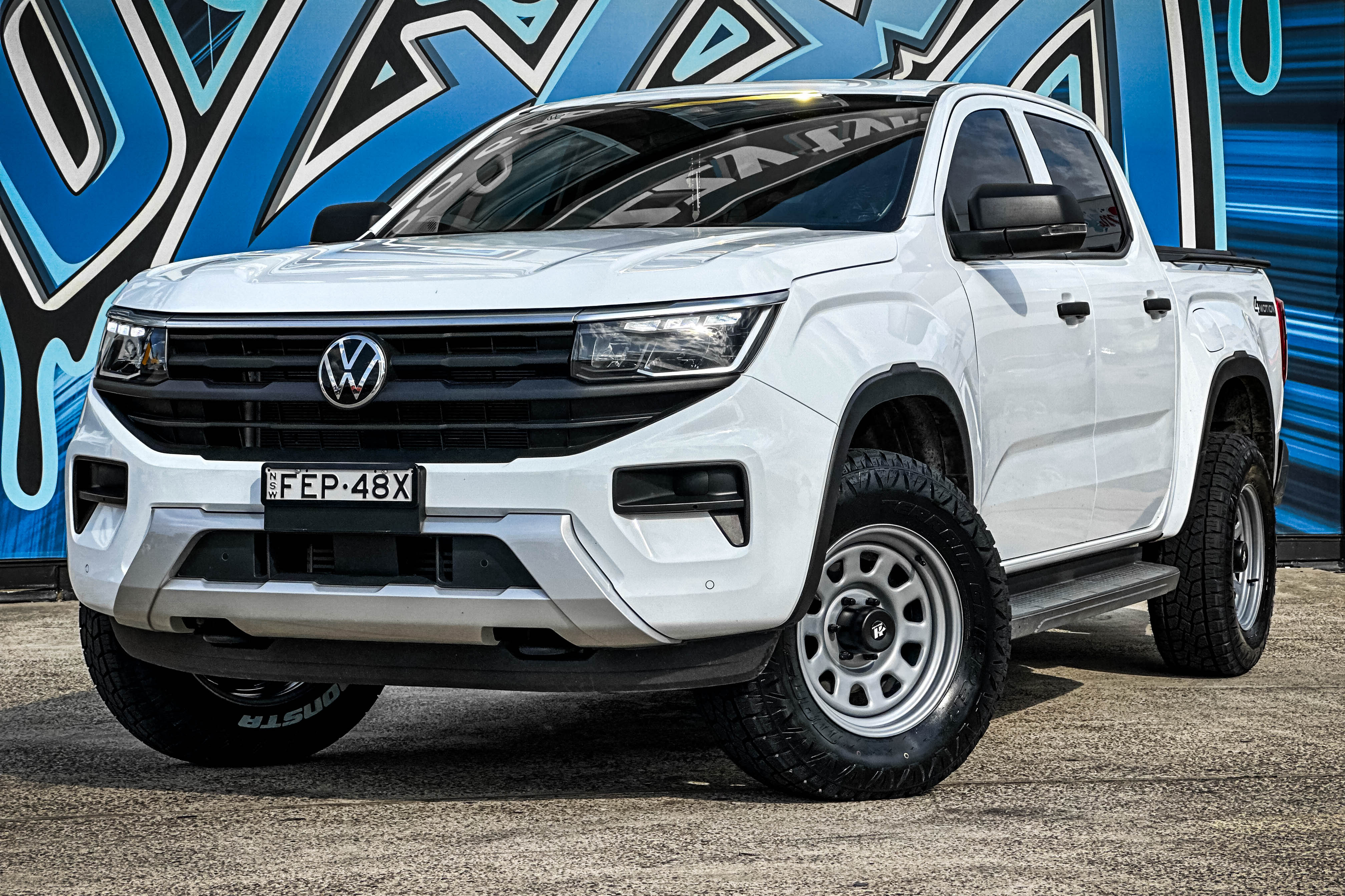 volkswagen amarok revolution steel wheel matte grey black bolts wheel ...