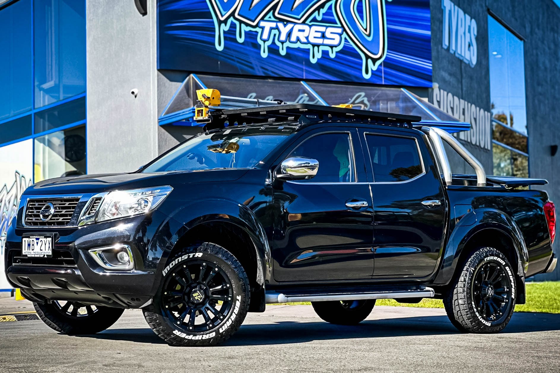 NISSAN NAVARA HUSSLA AMBUSH MATTE BLACK Wheel #16272