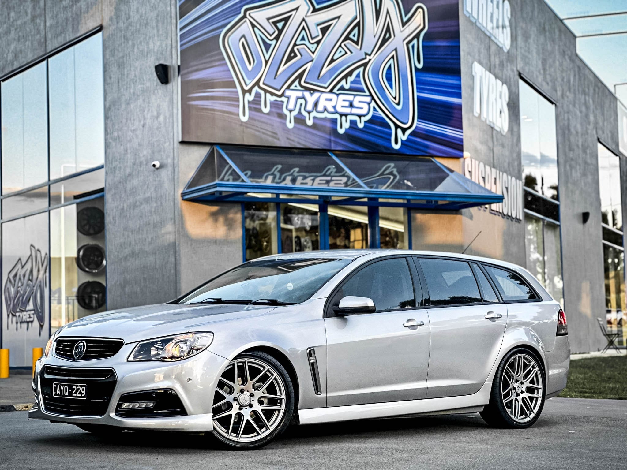 holden commodore hussla euro cosmic pearl wheel #16373