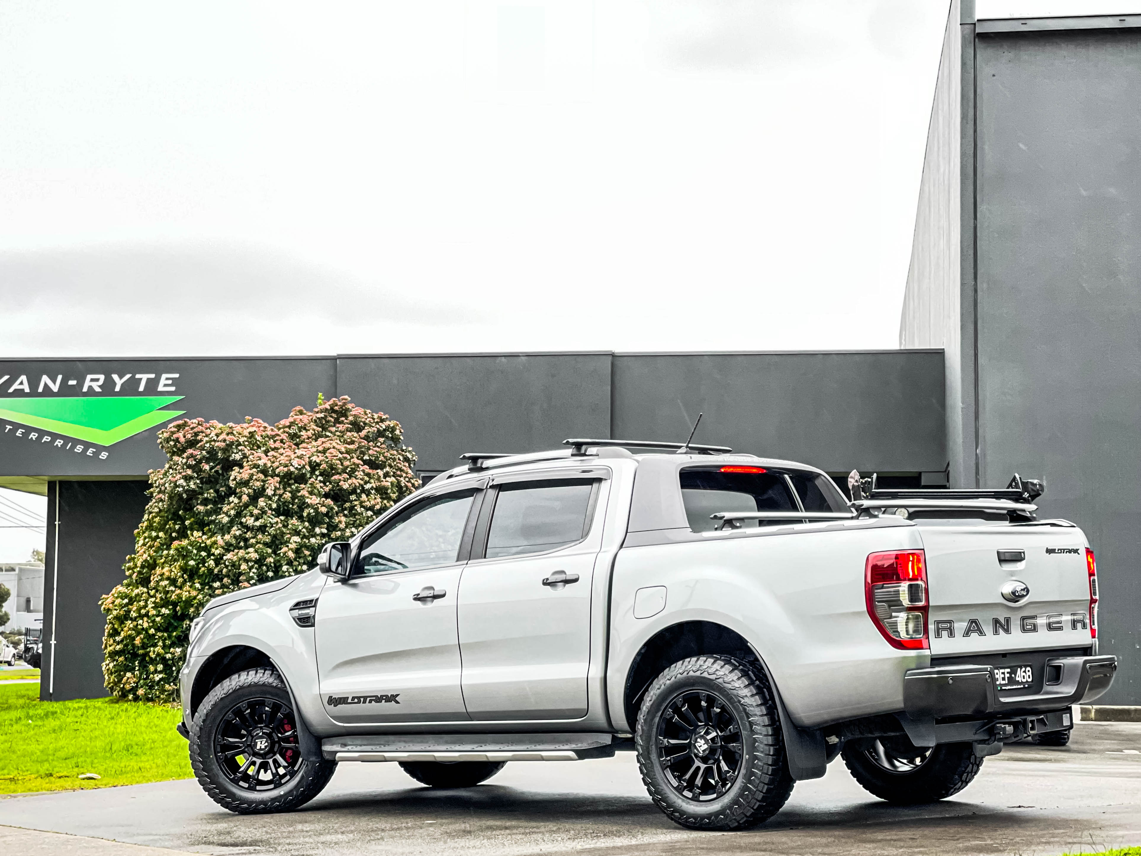 ford ranger hussla ambush full gloss black wheel #16618