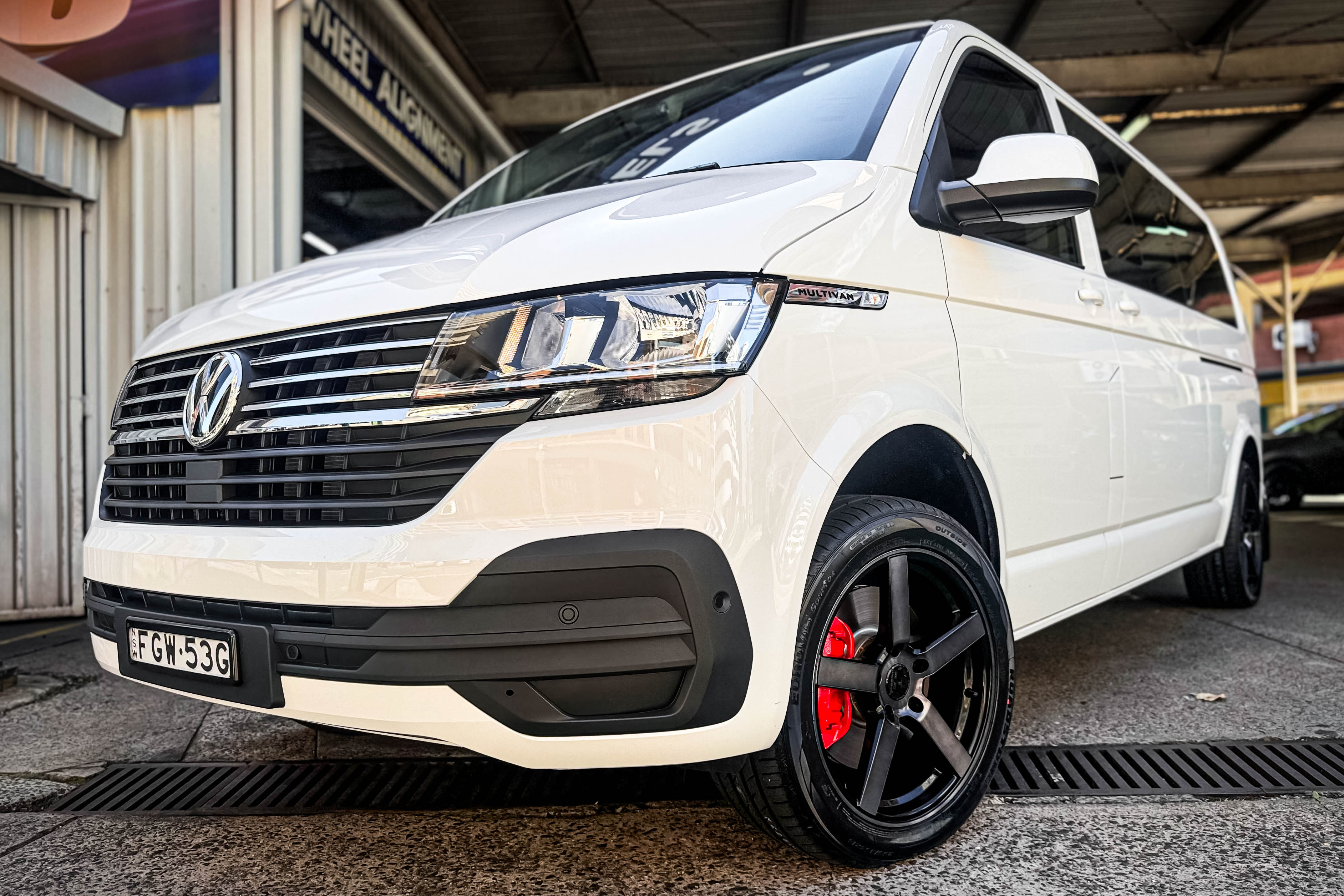 volkswagen multivan hussla billz dark tint wheel #16640