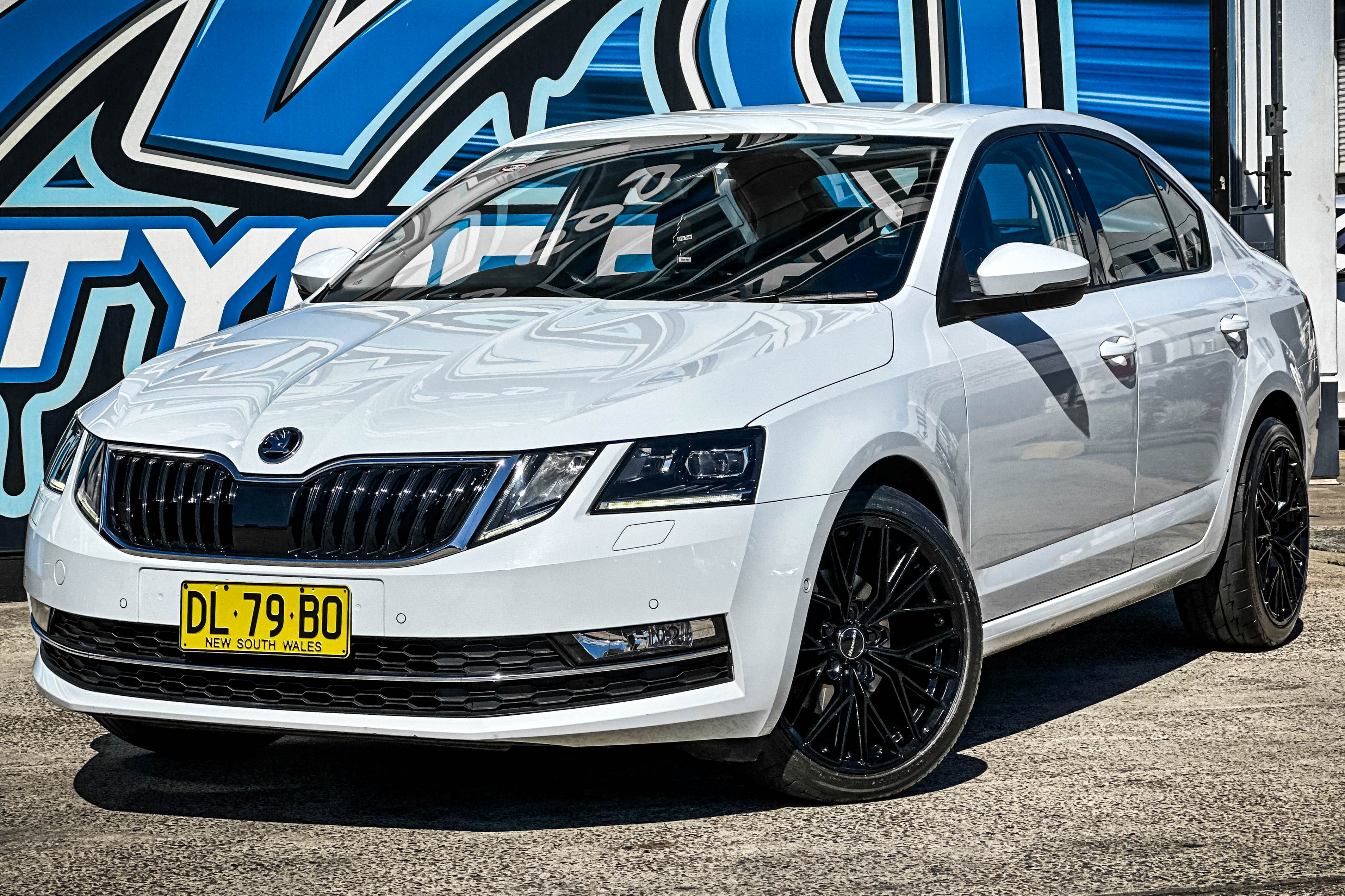 skoda octavia hussla barcelona gloss black wheel #16671