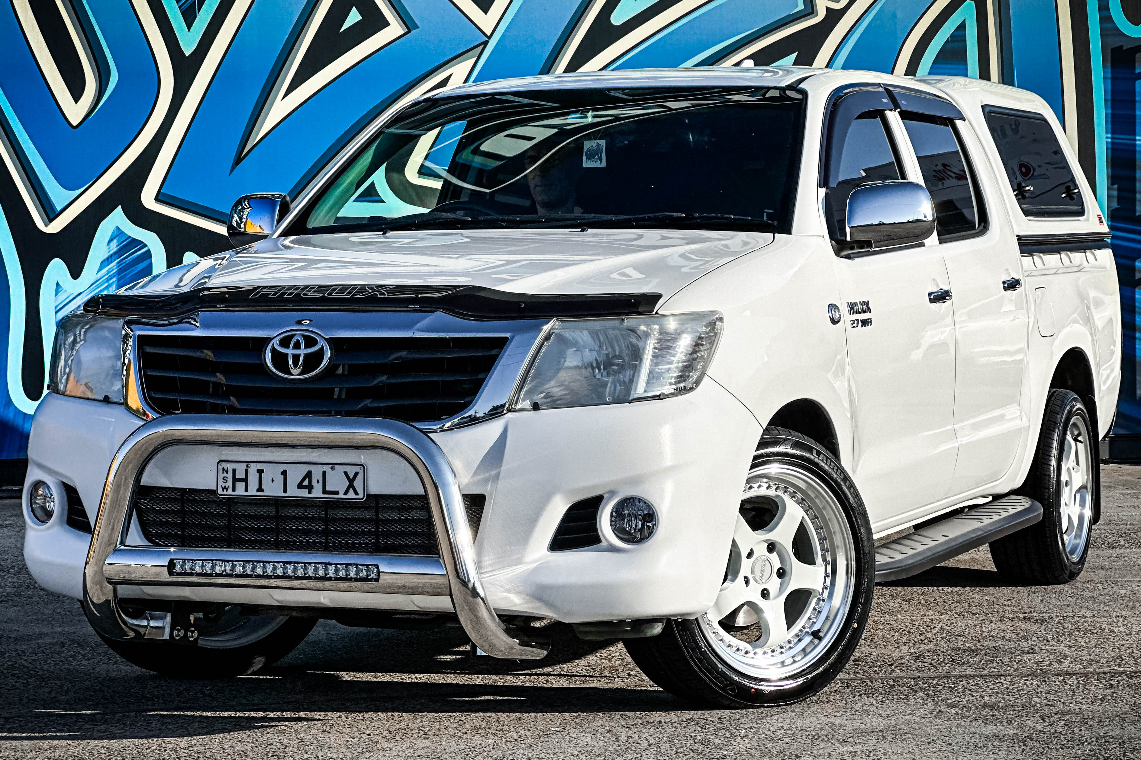 toyota hilux hussla zen gloss white centre polished lip wheel #16676
