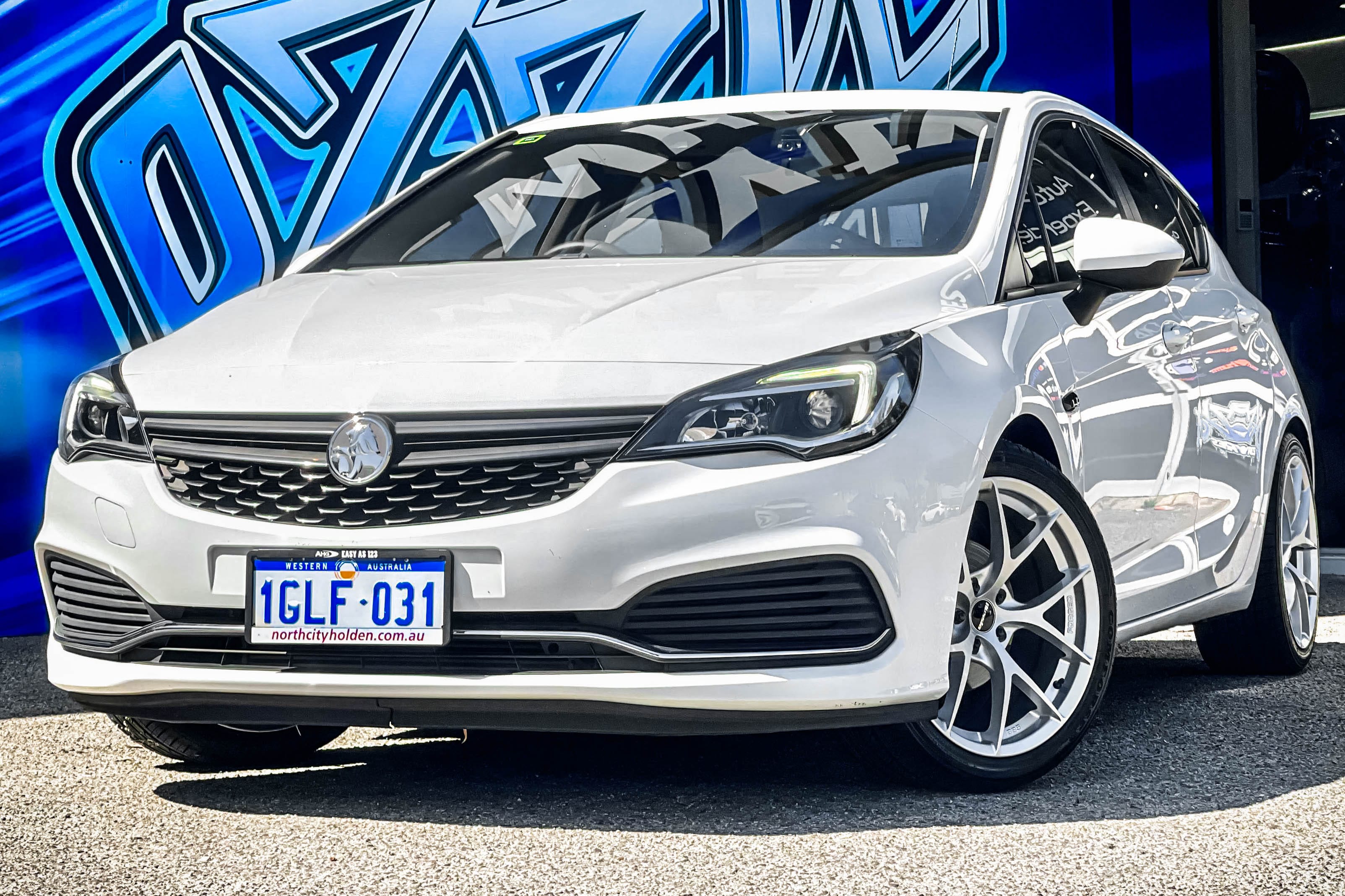 holden astra hussla forged b5 diamond silver wheel #16733