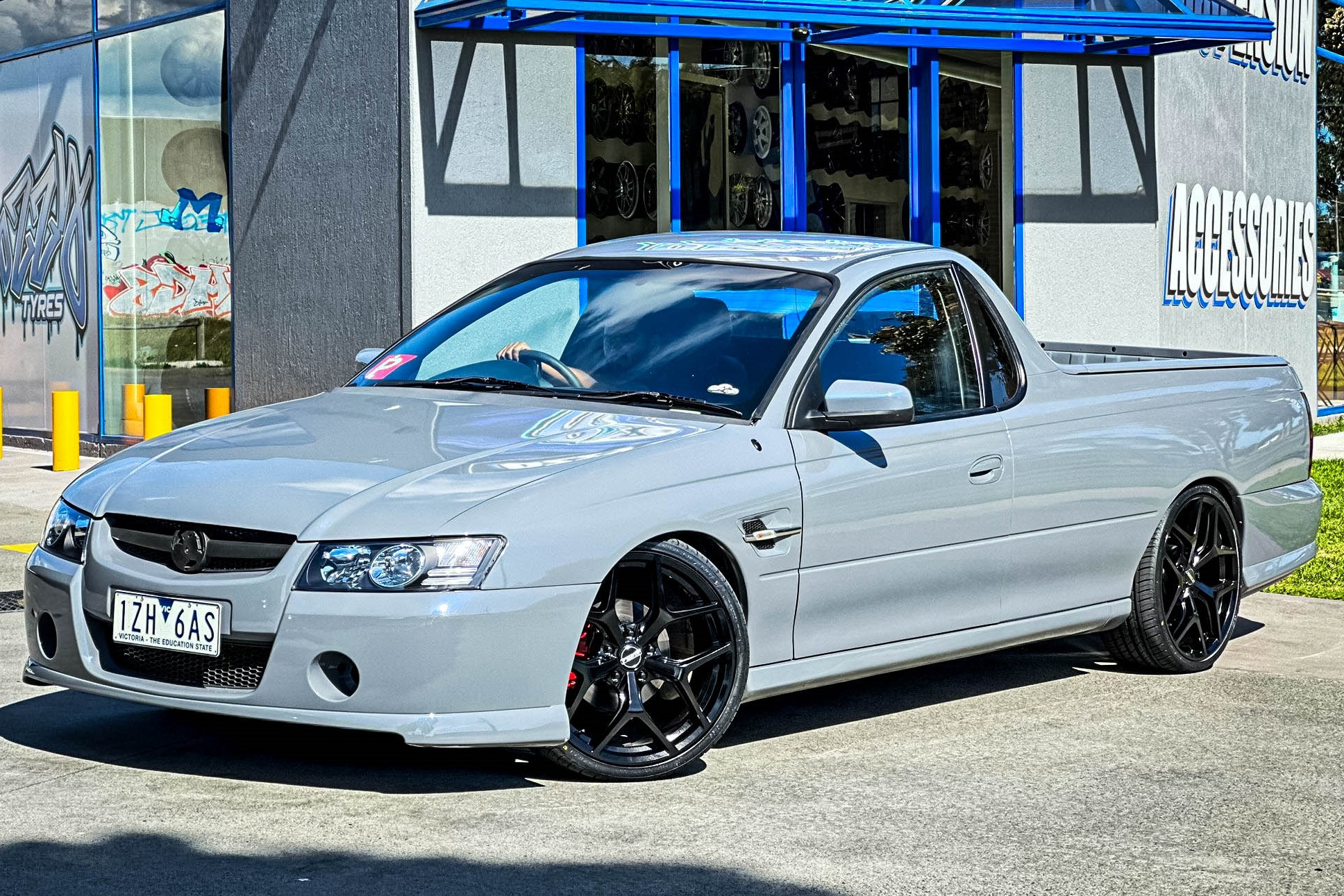 HOLDEN COMMODORE VB-VZ HUSSLA FLEX GLOSS BLACK Wheel #16868