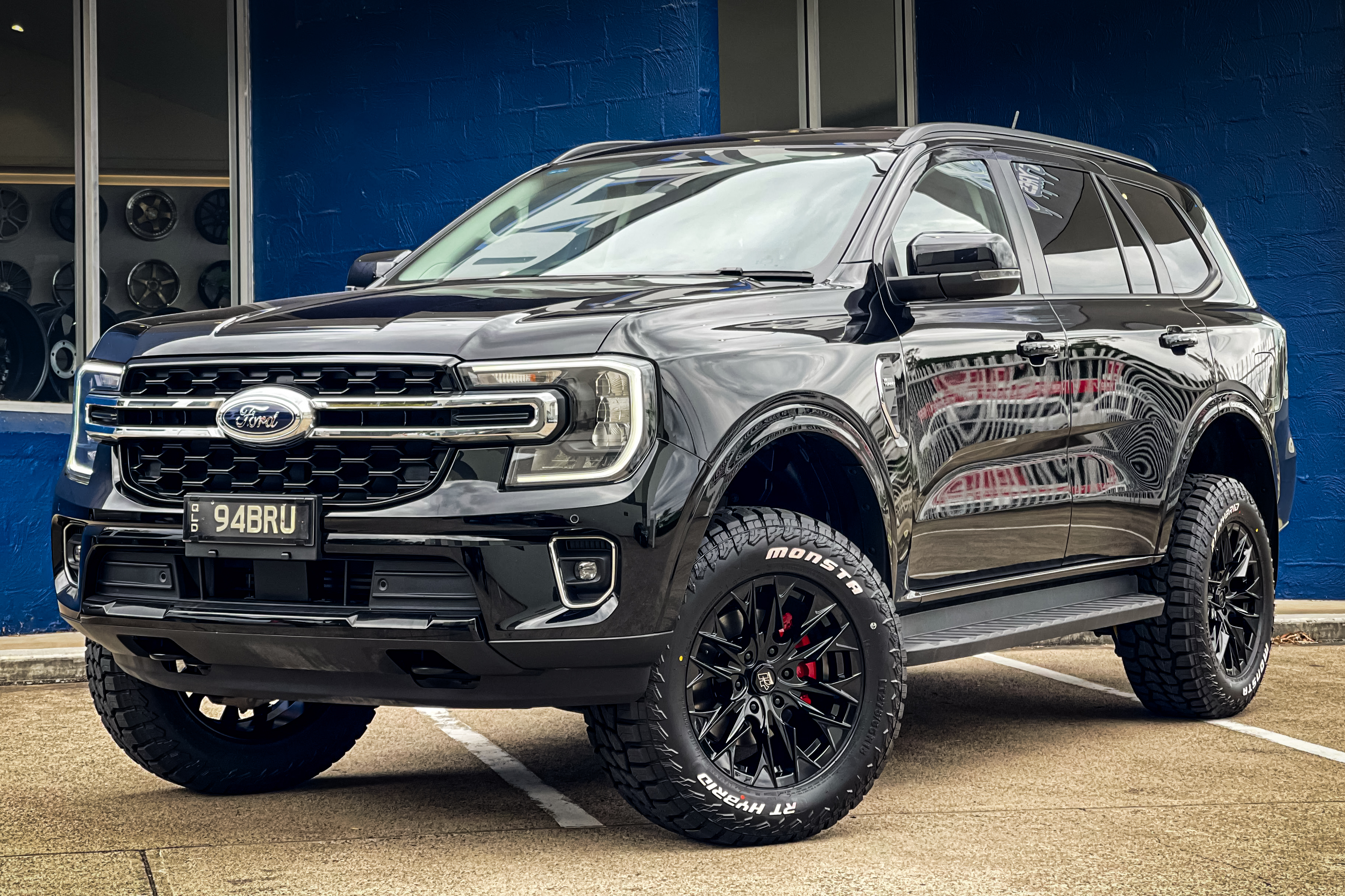 ford everest hussla phantom gloss black wheel #17111