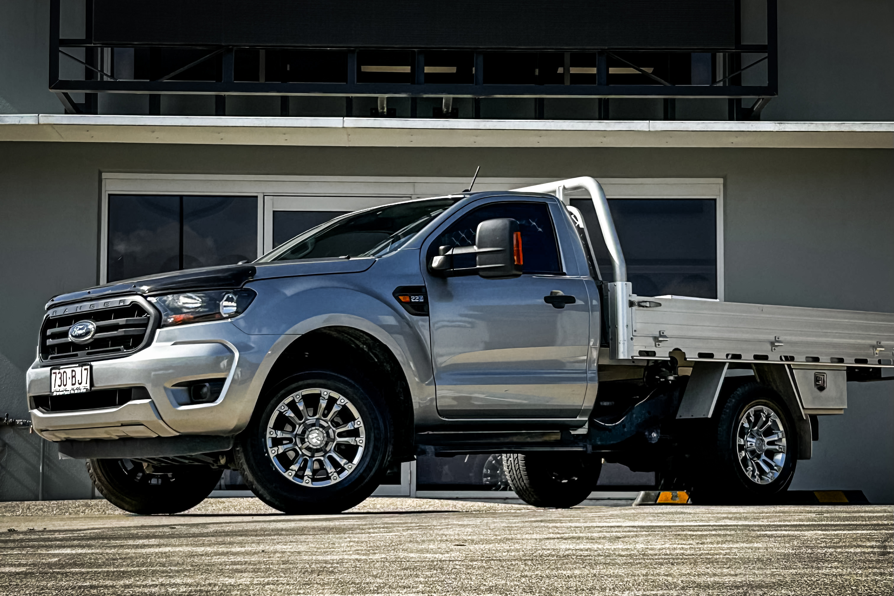 ford ranger hussla ambush chrome black bolts wheel #17400