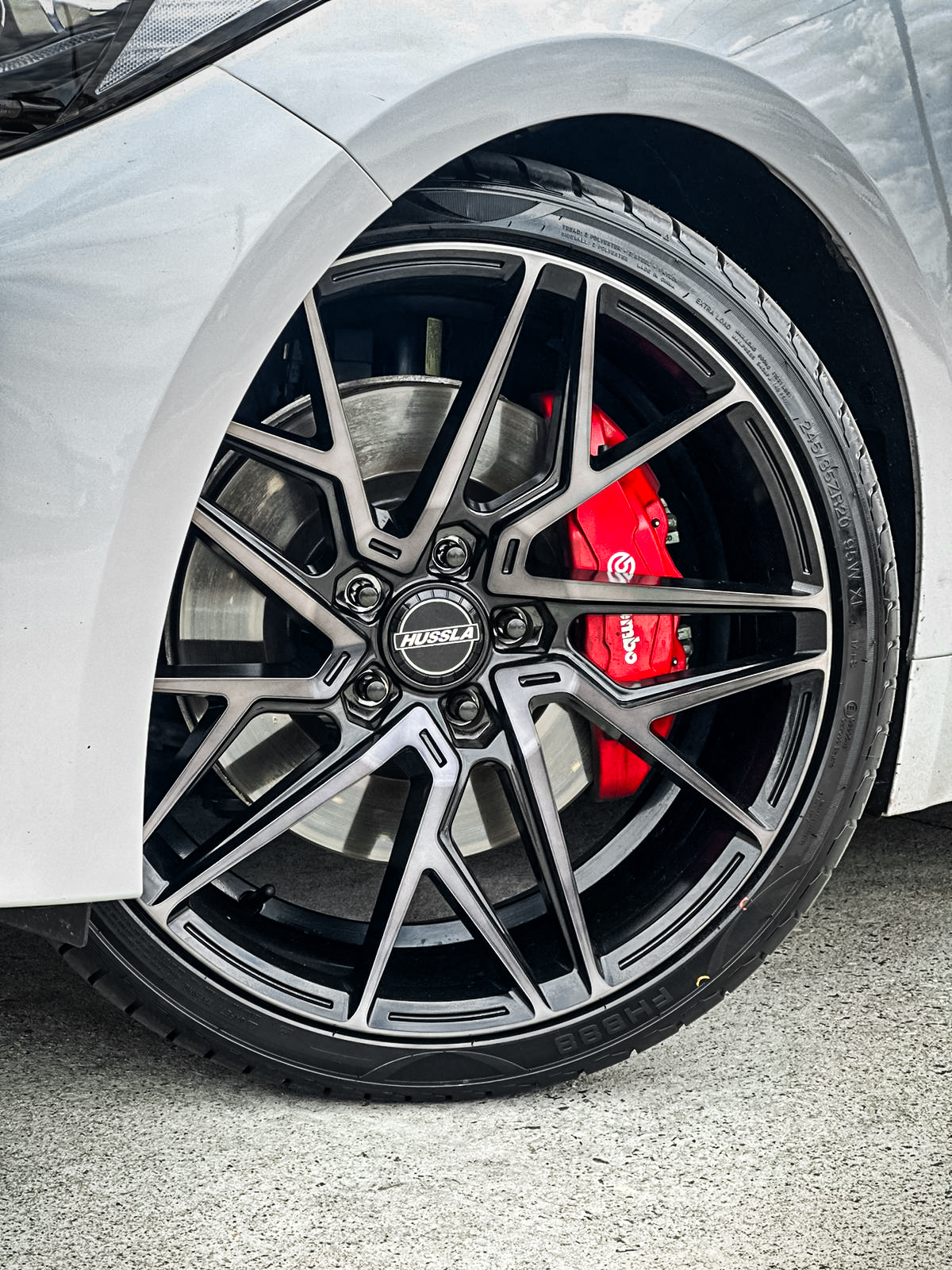 kia stinger hussla jacques gloss black dark tint wheel #17540