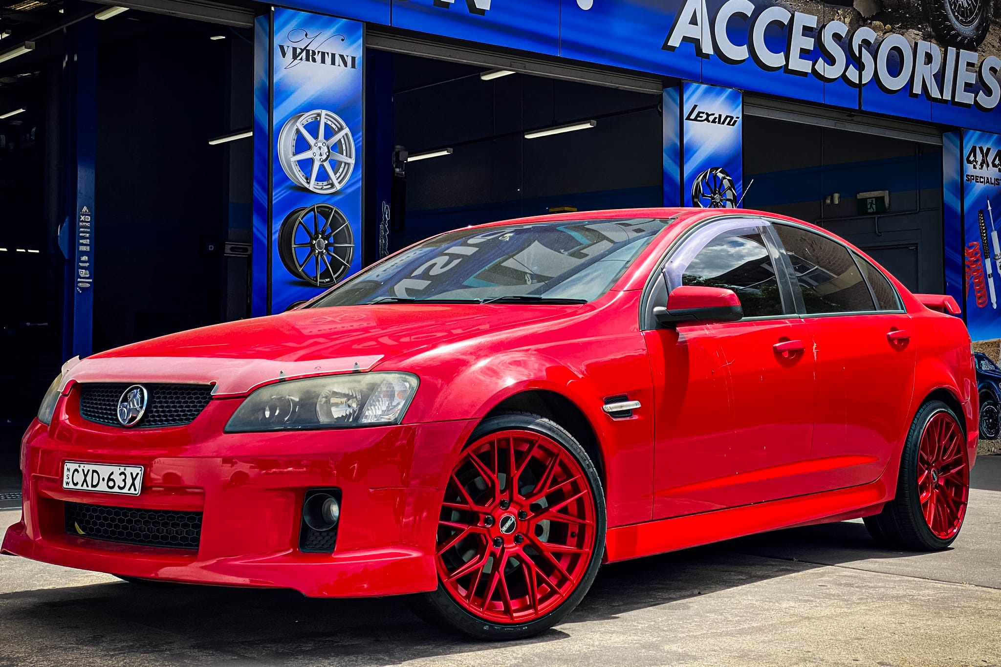 HOLDEN COMMODORE HUSSLA LIT CANDY RED Wheel #17574