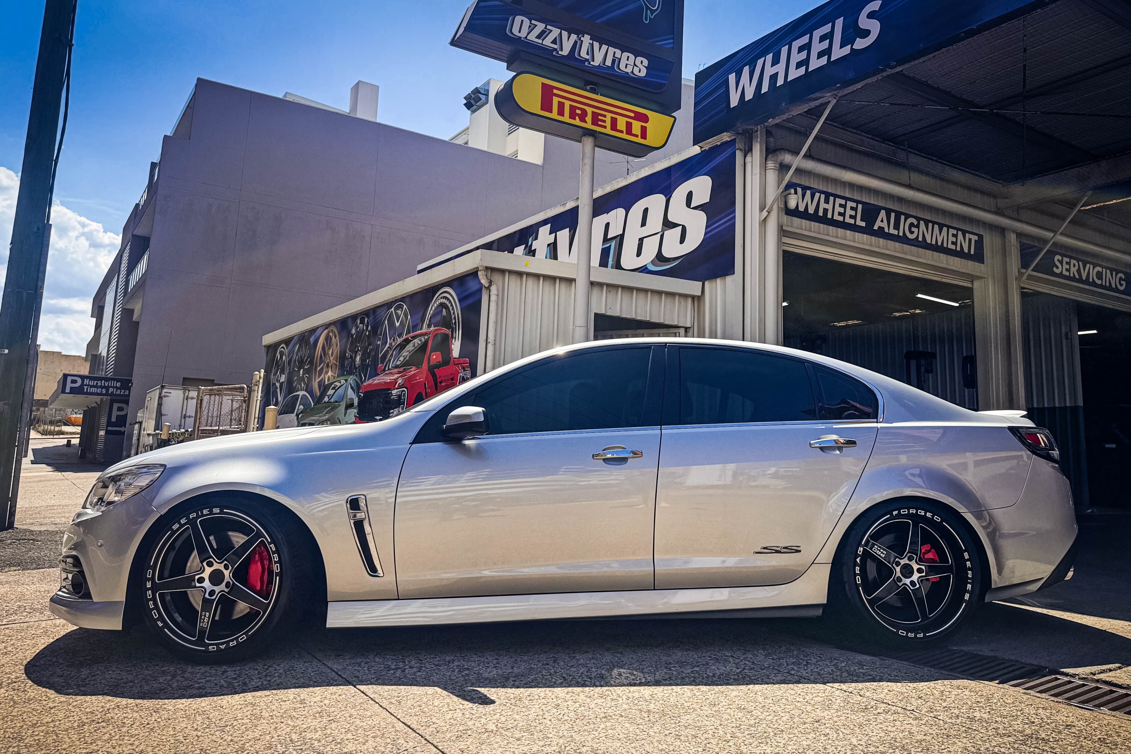 holden commodore pro drag pd1 black lip wheel #17643