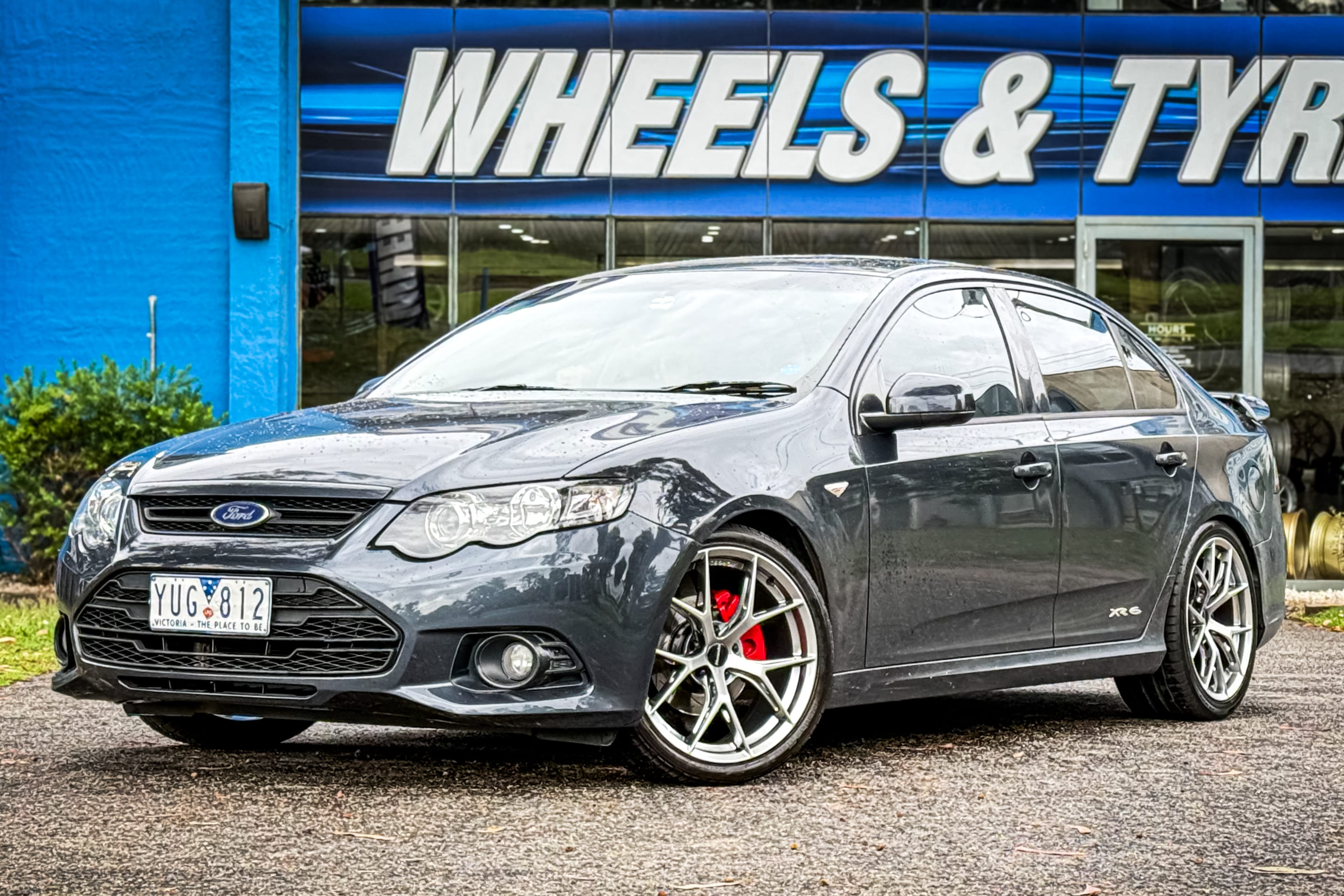 ford falcon hussla forged b6 diamond black wheel #17686