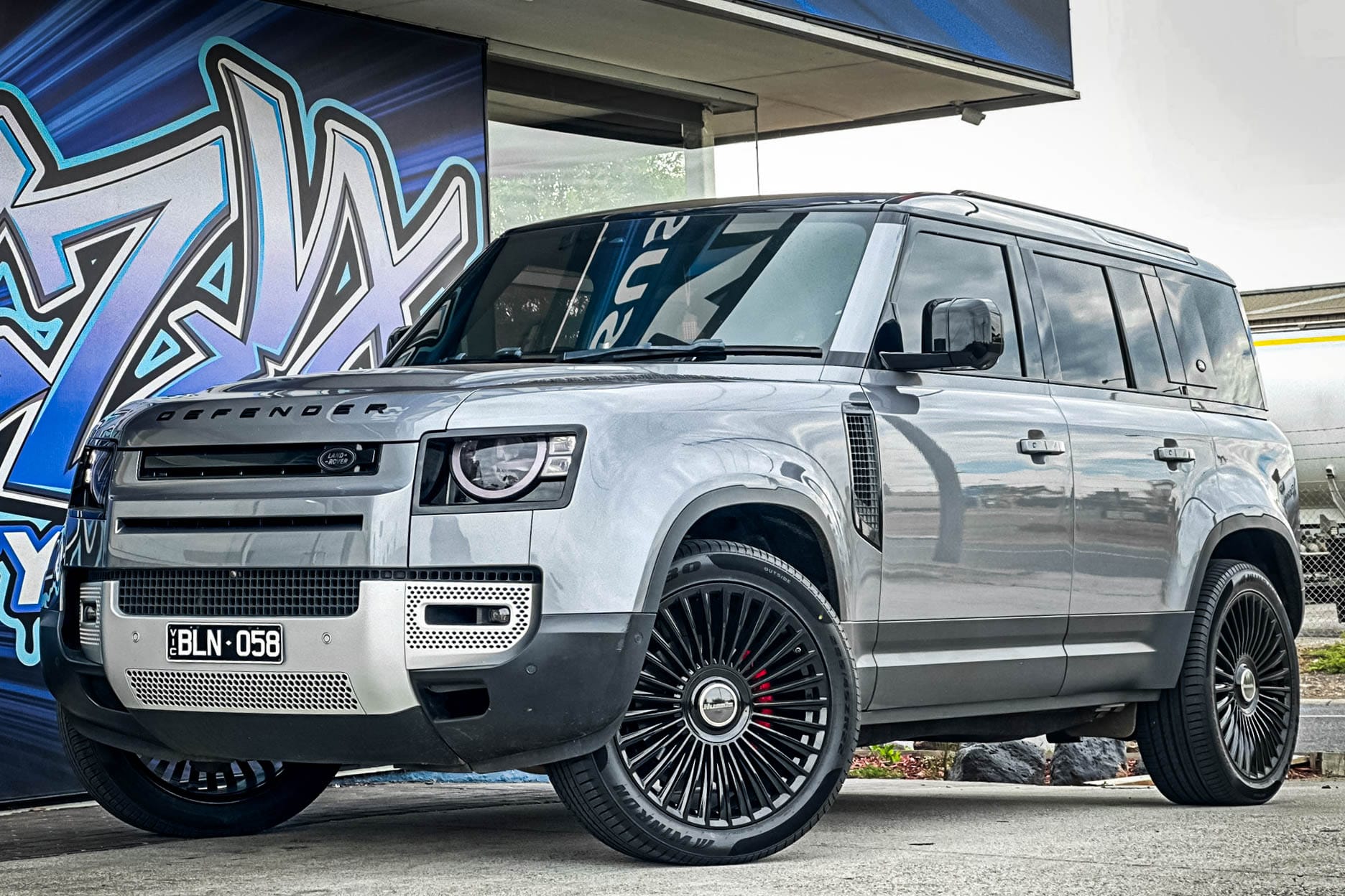 land rover defender hussla dubai gloss black wheel #17723