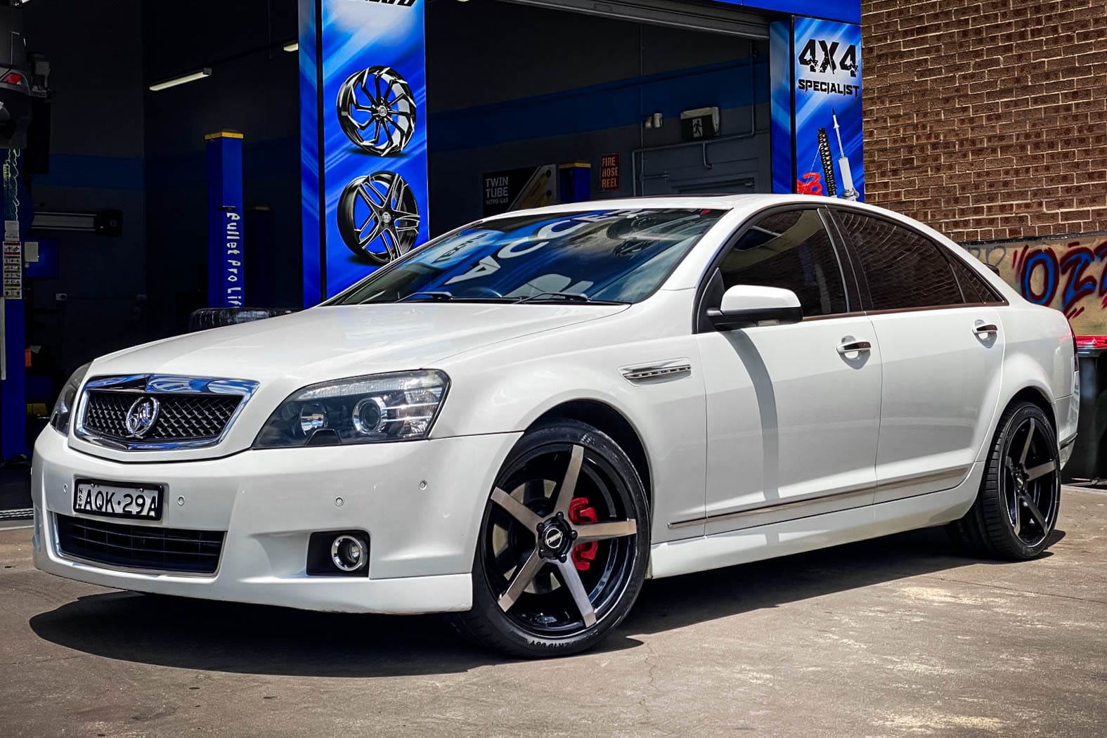 holden caprice hussla zane dark tint wheel #17740