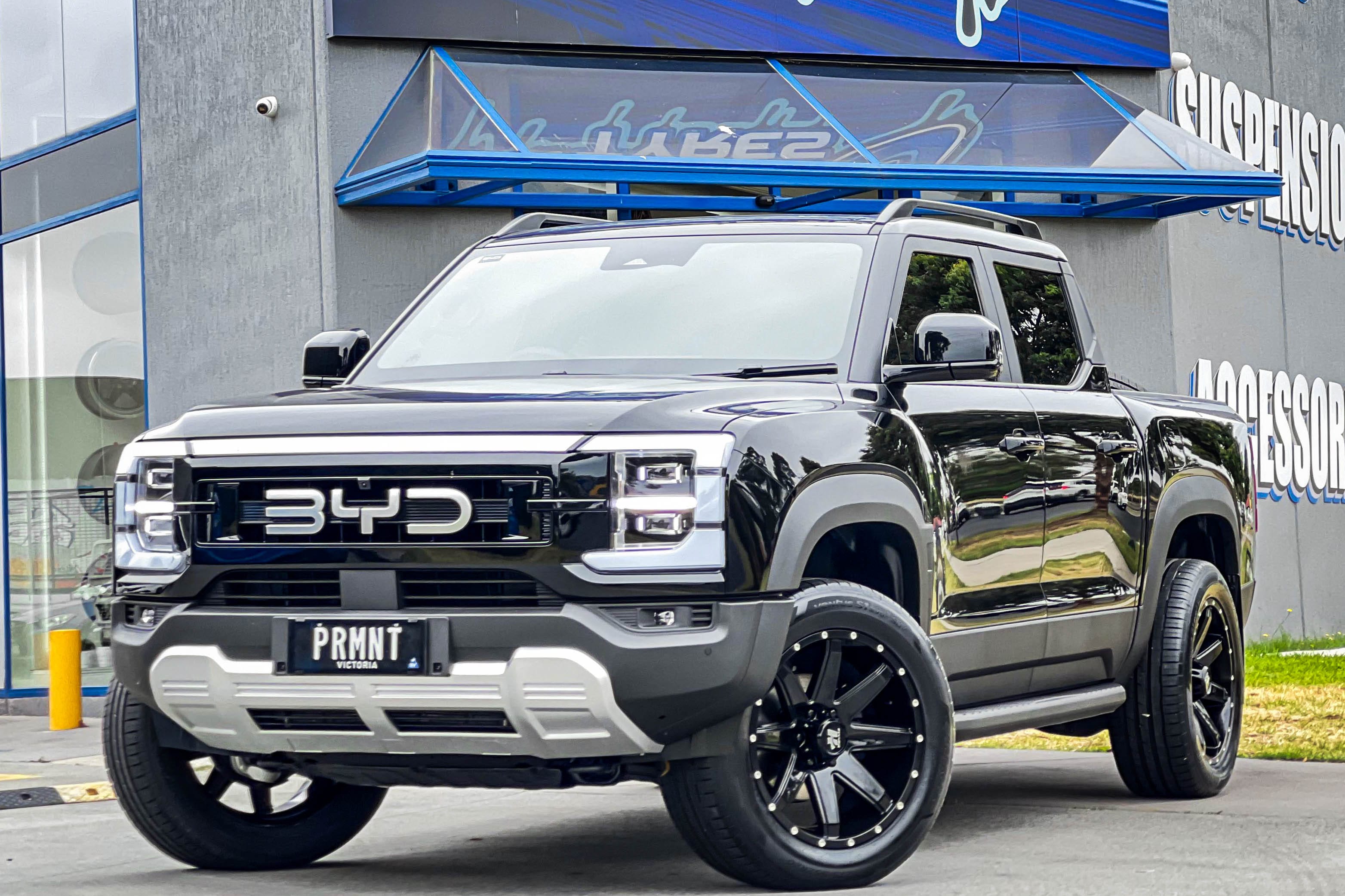 byd shark hussla gatling gloss black wheel #18302