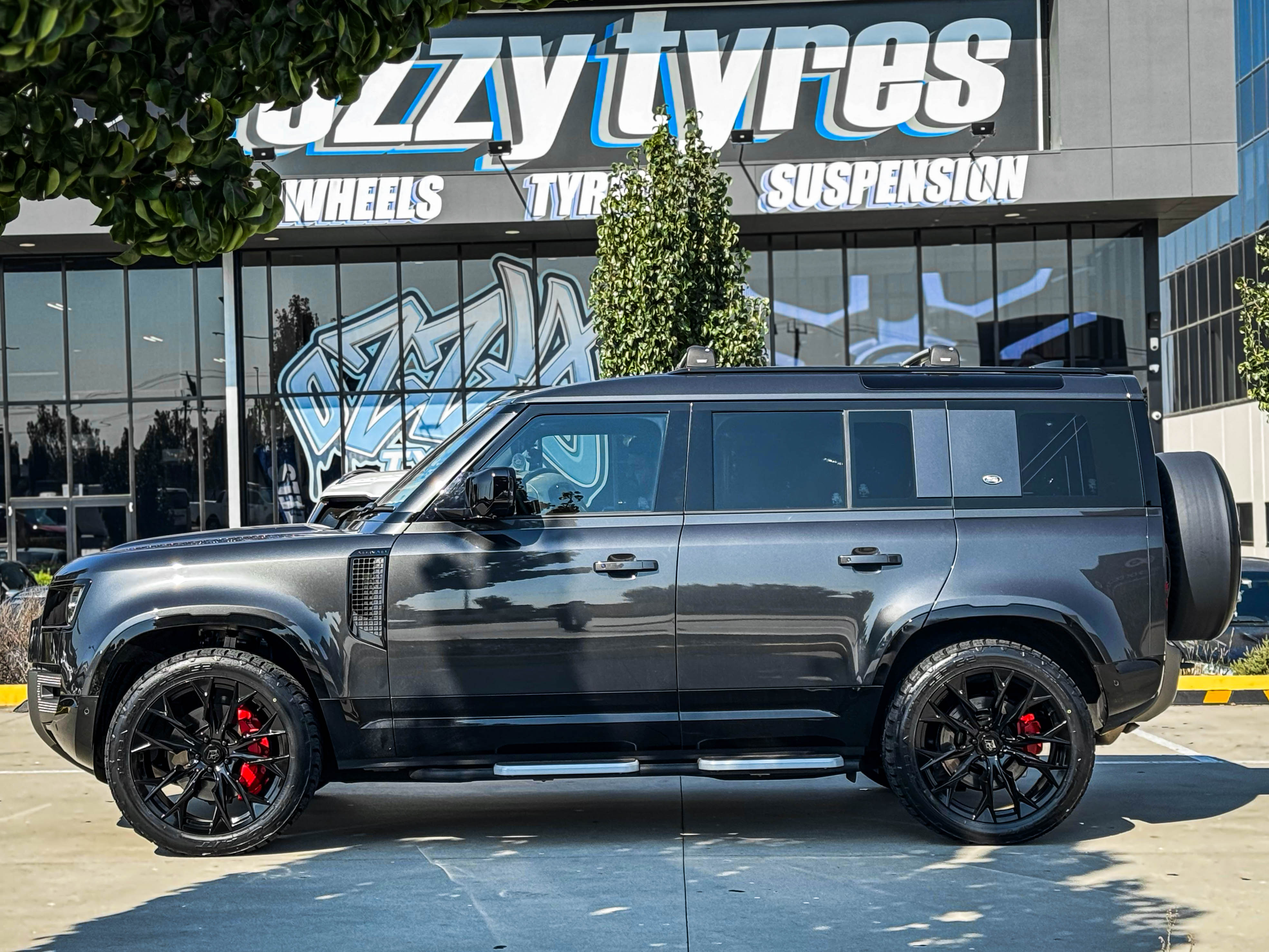 land rover defender hussla phantom gloss black wheel #18897