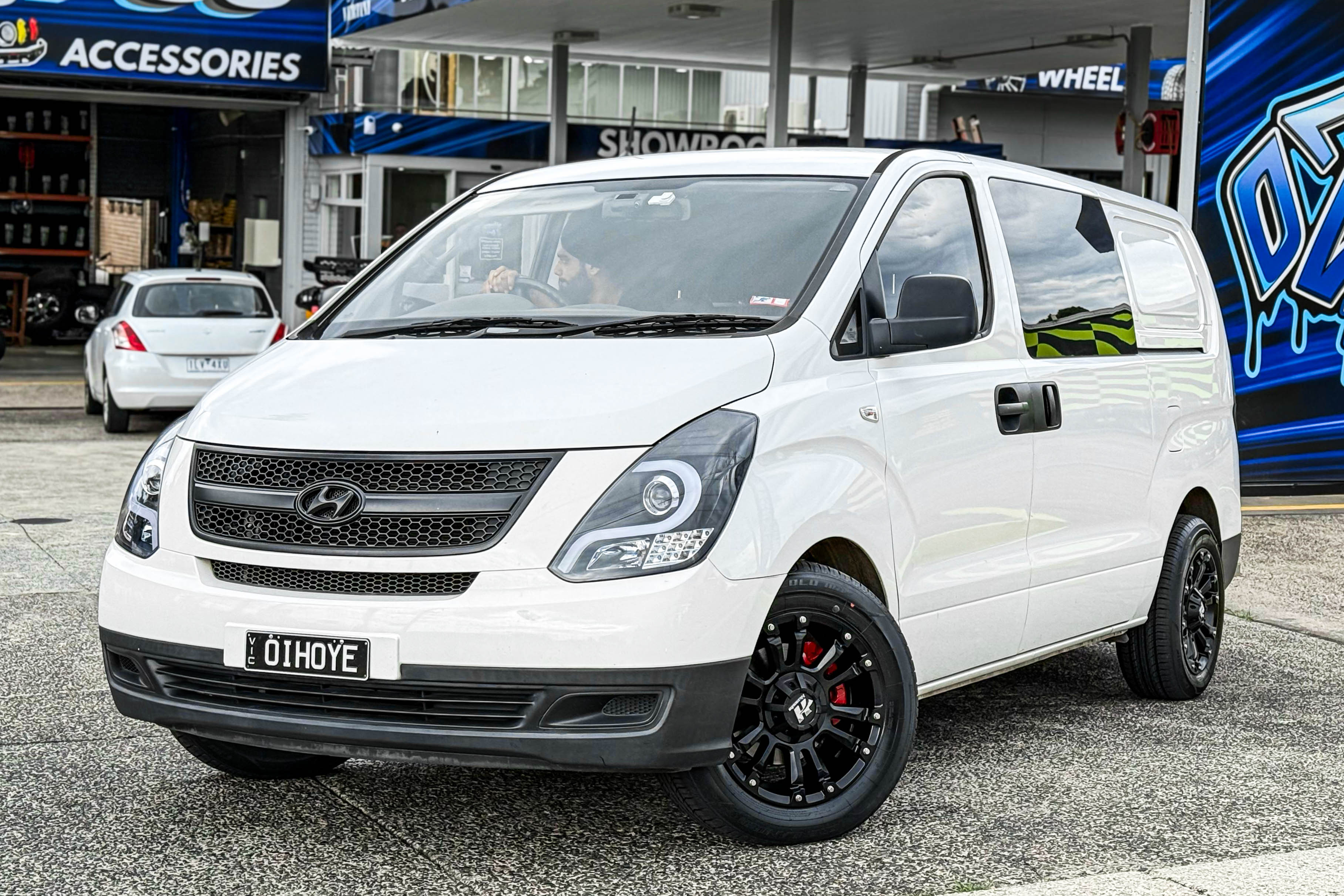 HYUNDAI STAREX HUSSLA AMBUSH MATTE BLACK Wheel #18948