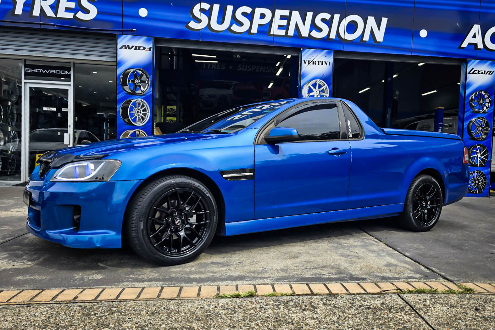 holden commodore ute xxr 530 gloss black wheel #18961