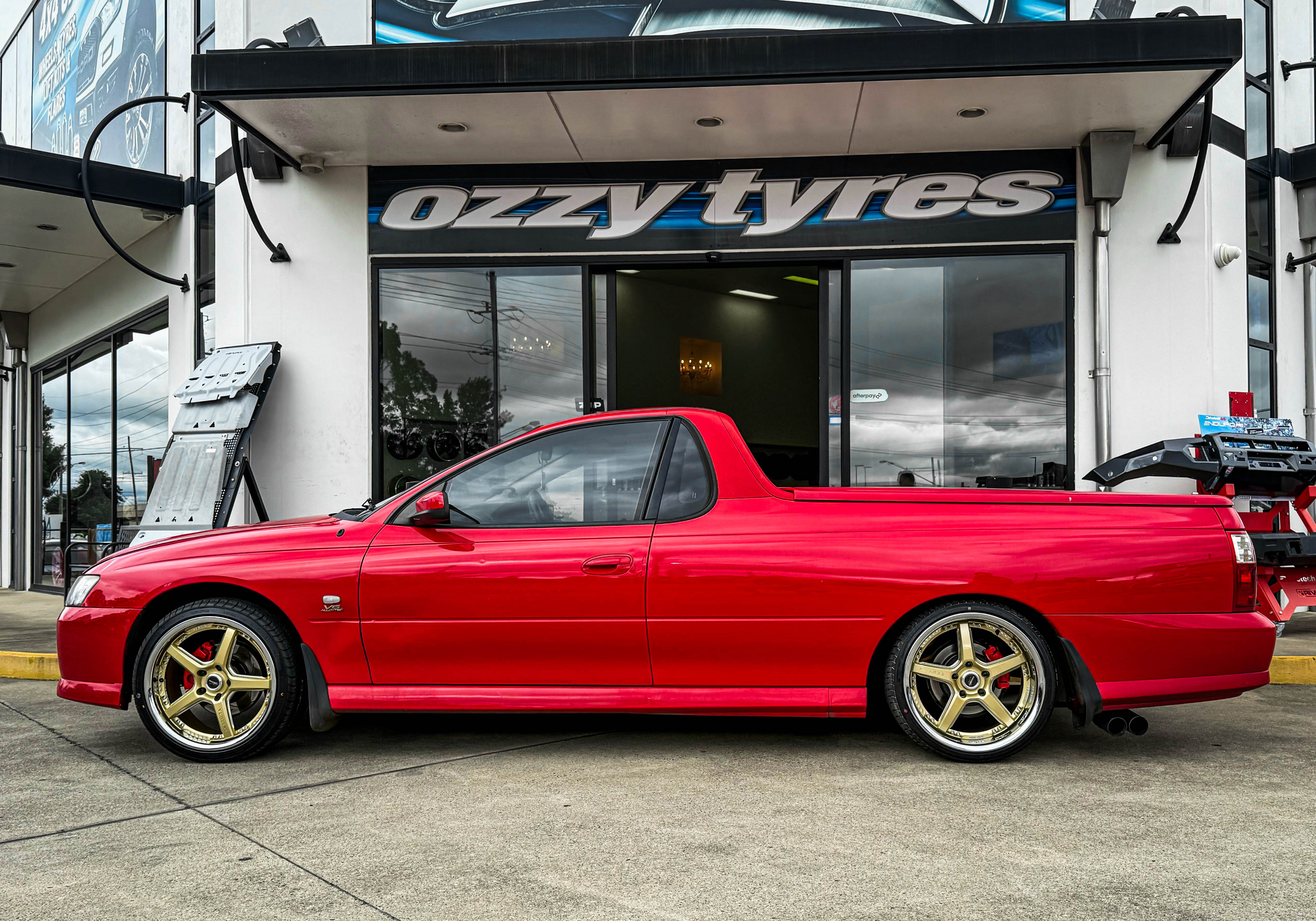 holden commodore ute vertini drift gold chrome lip wheel #19080